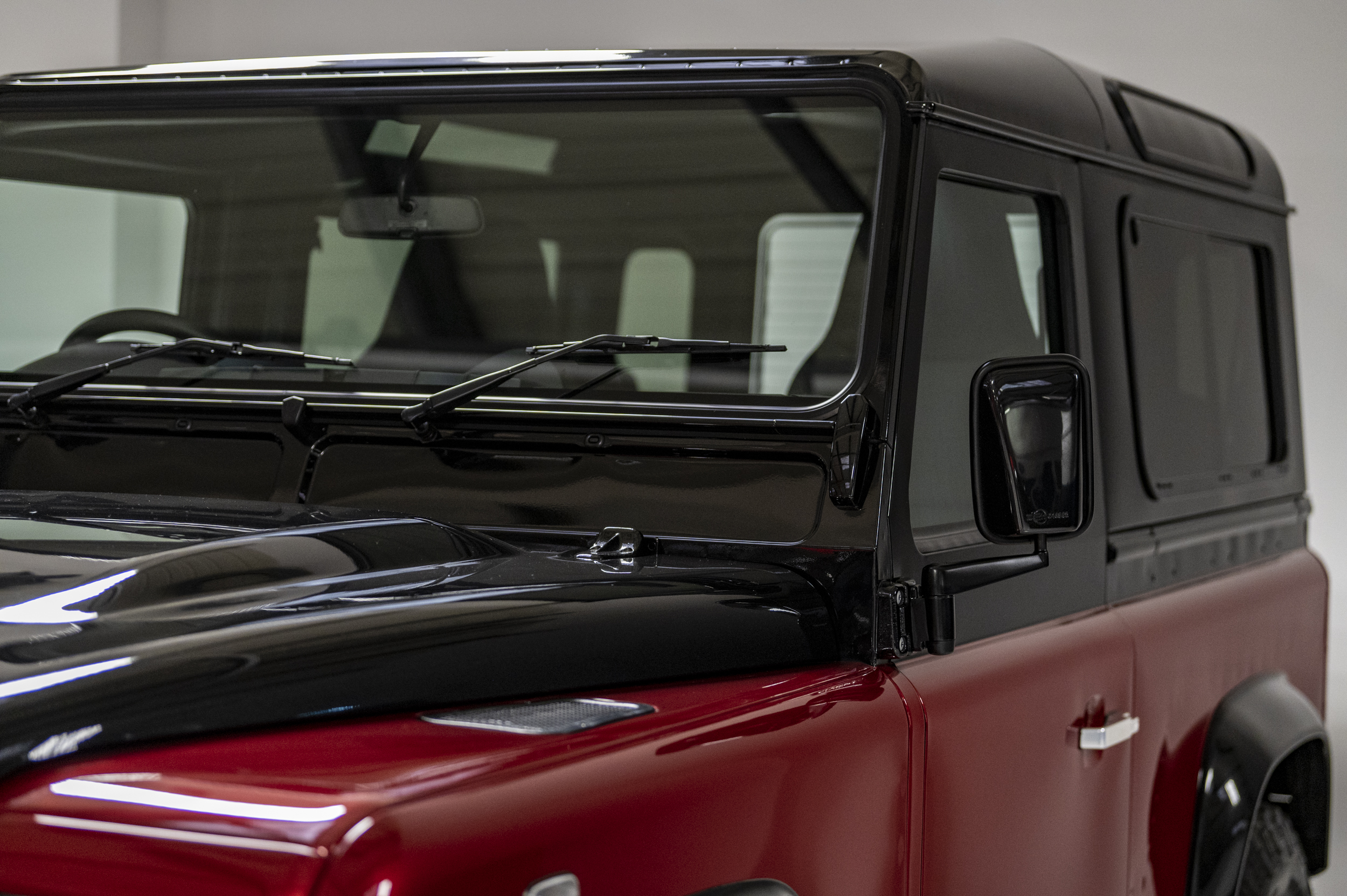 2016 LAND ROVER DEFENDER 90 AUTOBIOGRAPHY - 994 MILES