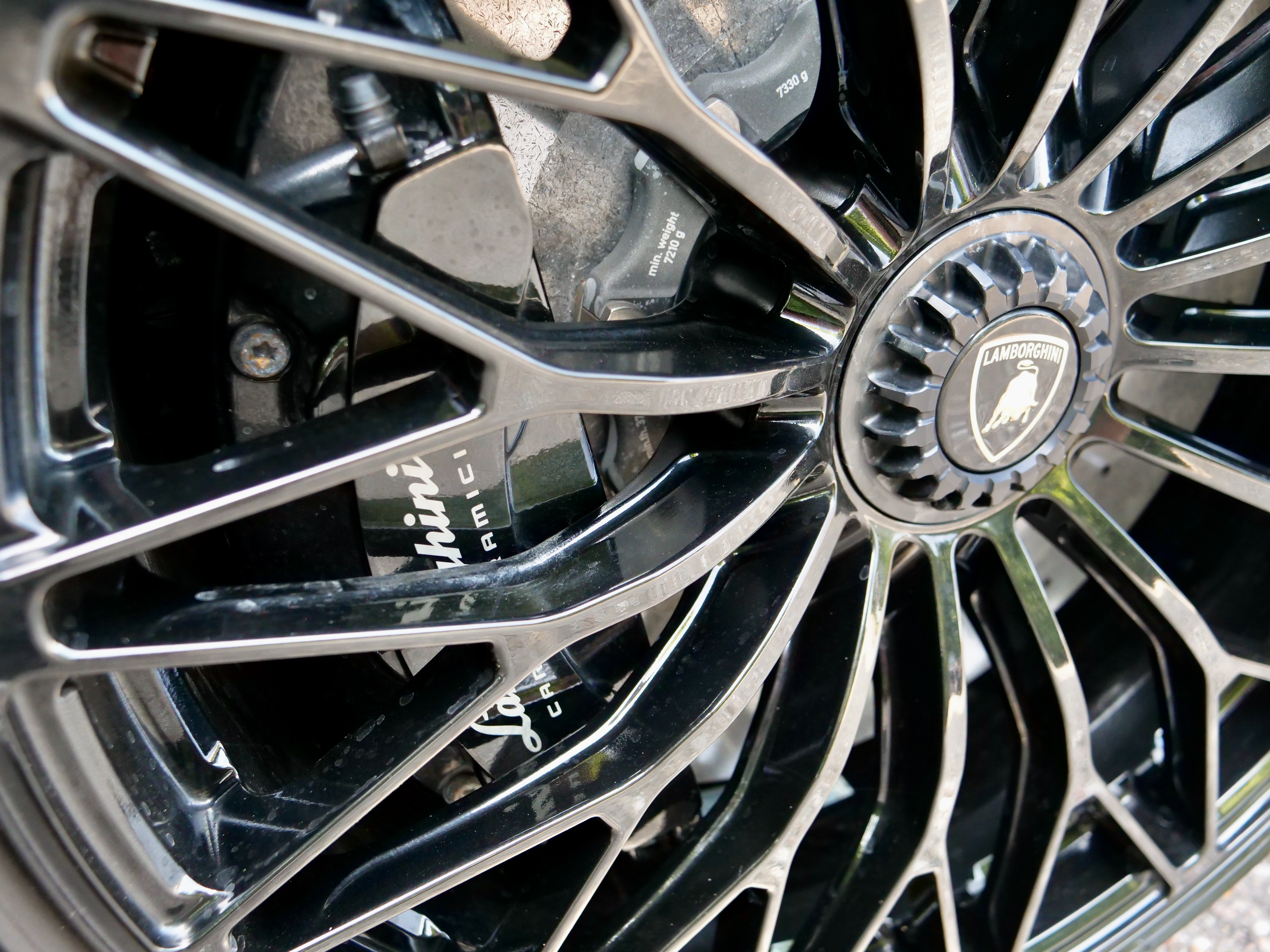 2015 LAMBORGHINI AVENTADOR LP750-4 SV