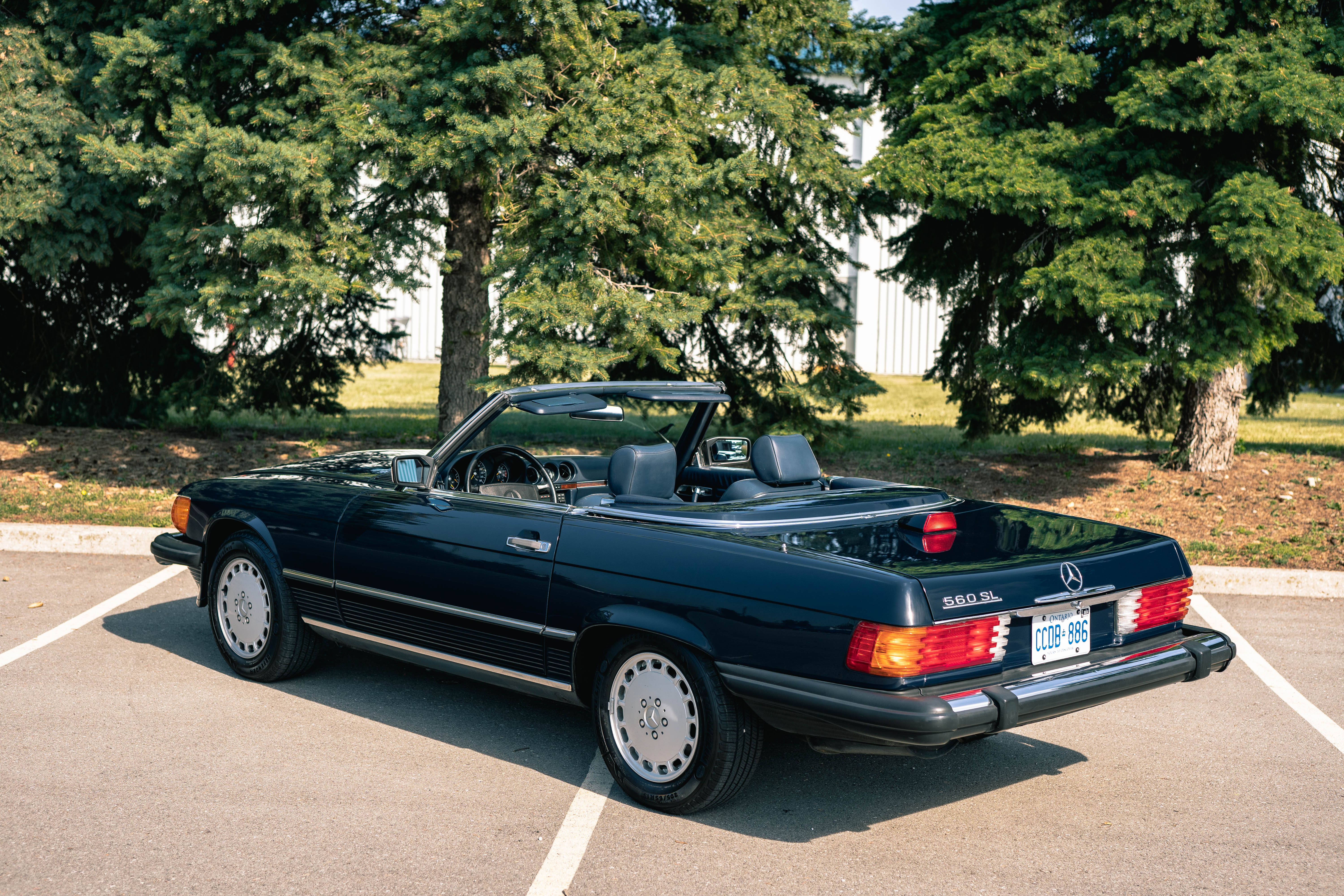 1987 MERCEDES-BENZ (R107) 560 SL for sale in Oakville, ON, Canada