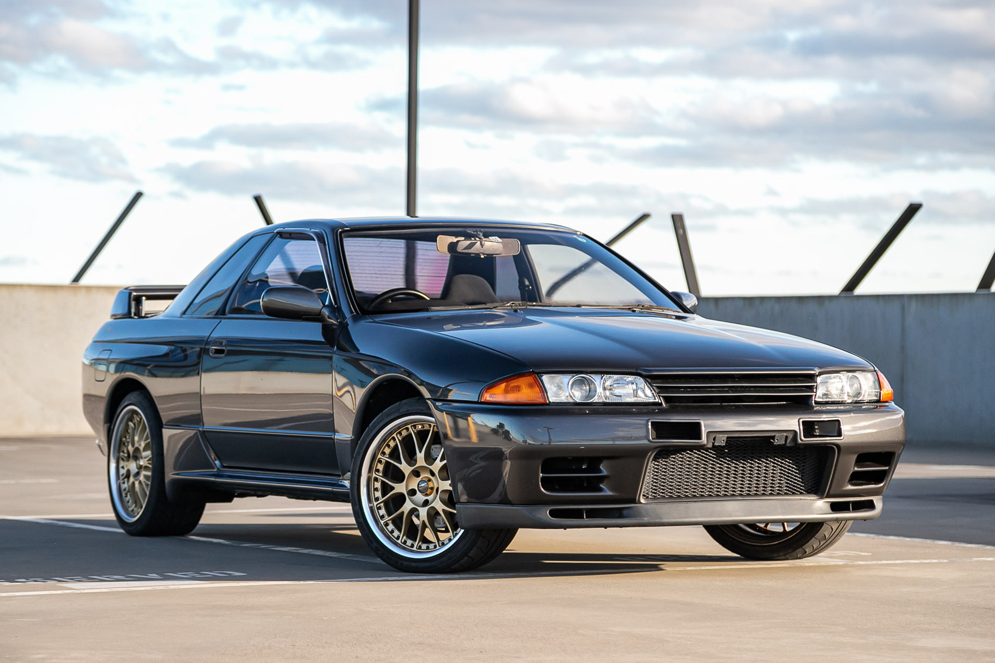 1989 NISSAN SKYLINE (R32) GT-R