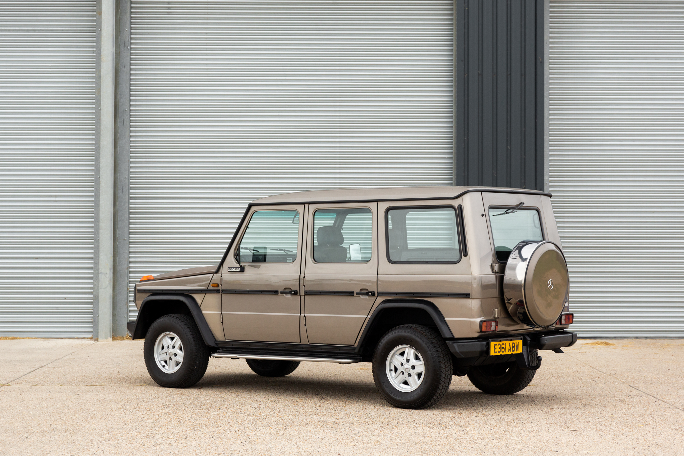 1988 MERCEDES-BENZ (W460) 280GE LWB