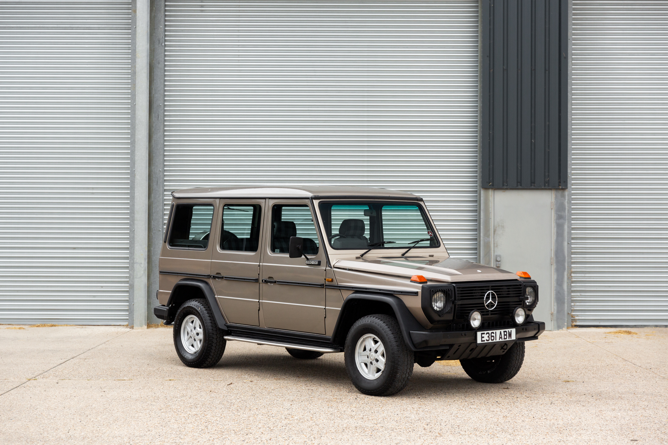 1988 MERCEDES-BENZ (W460) 280GE LWB