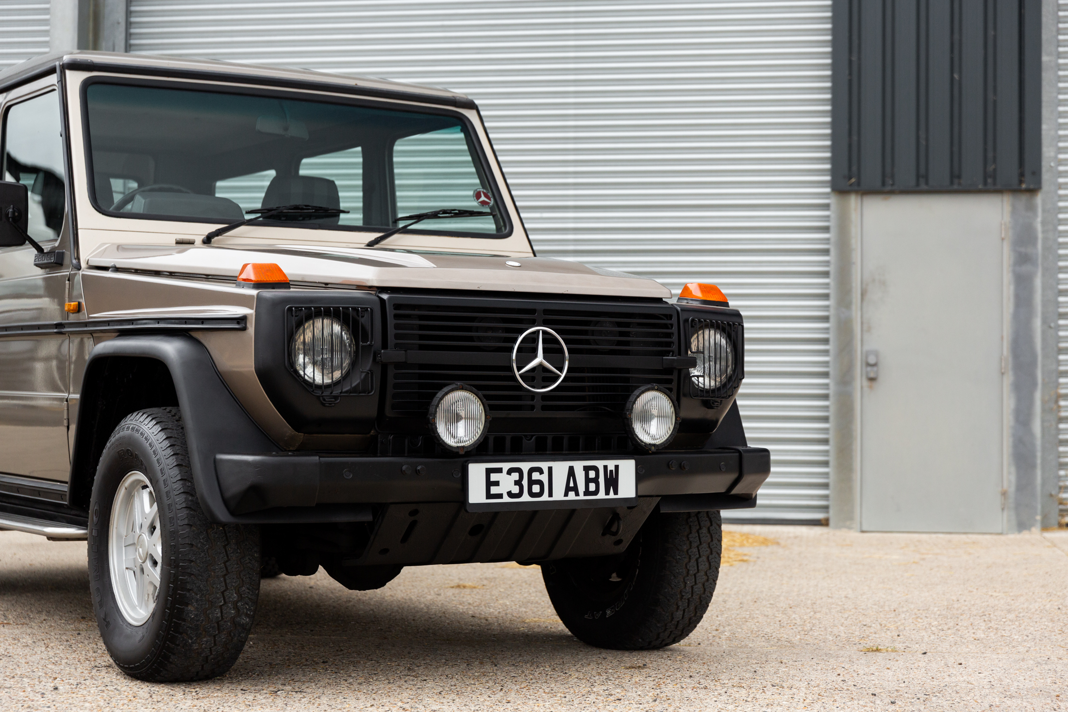 1988 MERCEDES-BENZ (W460) 280GE LWB