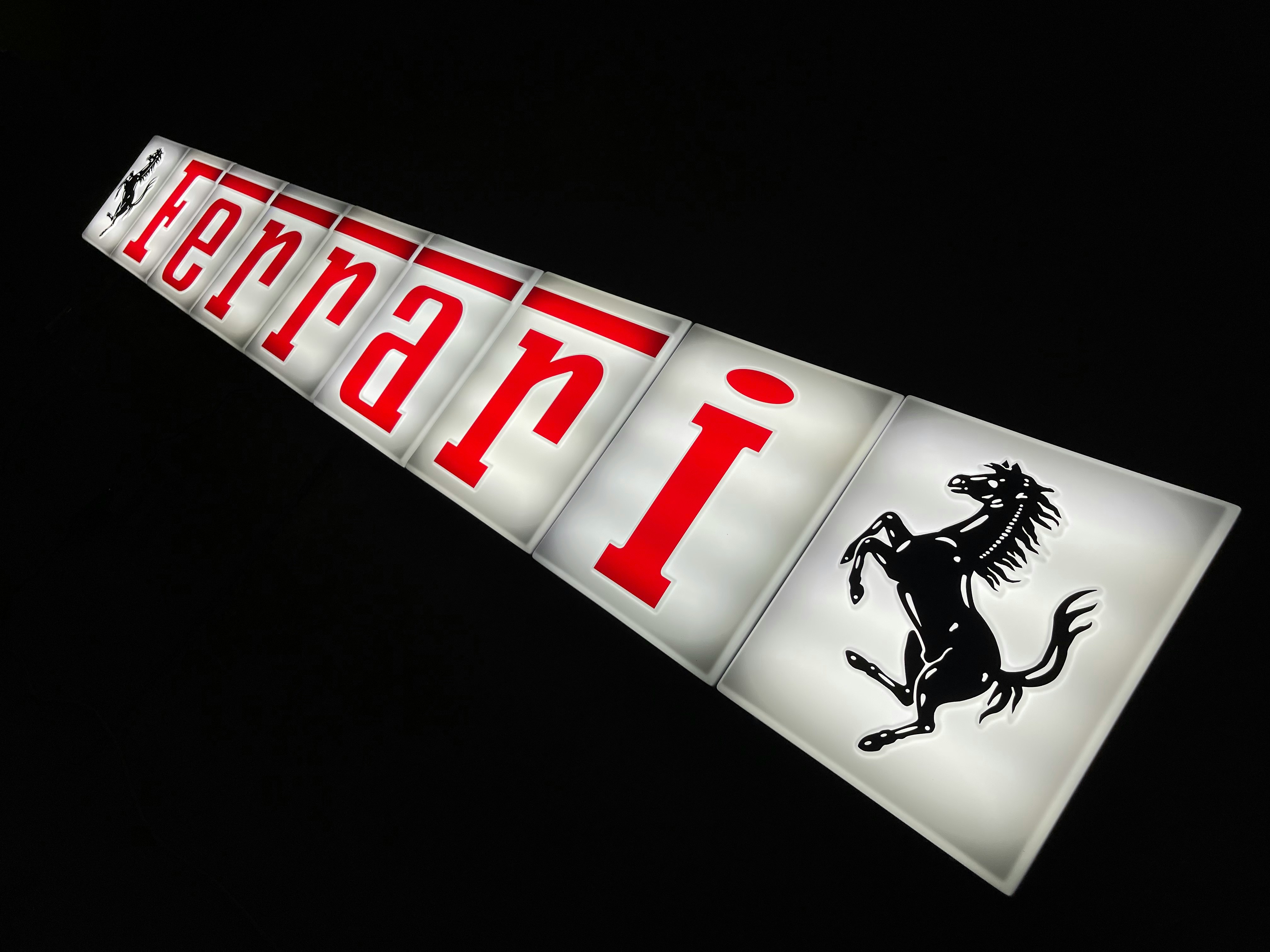 LARGE FERRARI ILLUMINATED SIGN