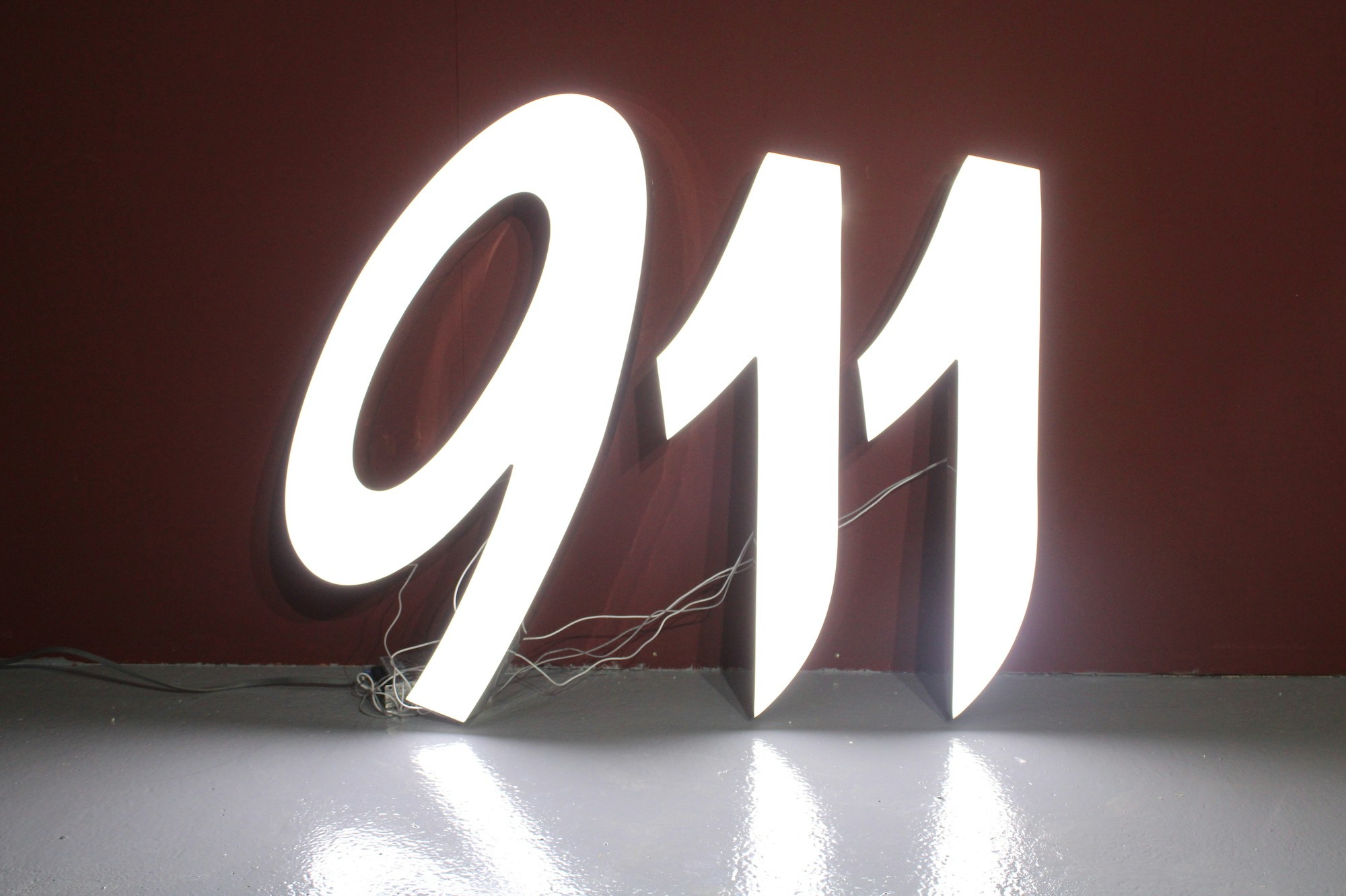 PORSCHE 911 ILLUMINATED SIGN