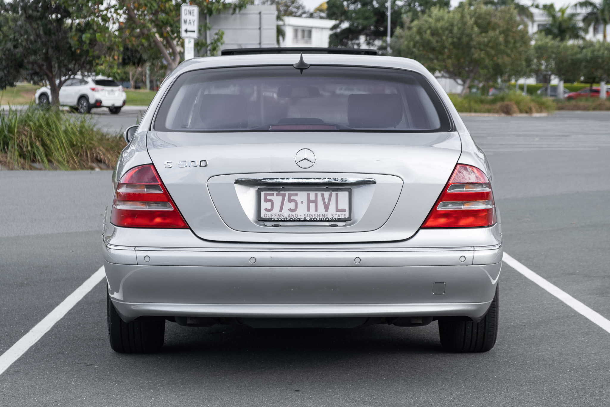 2001 MERCEDES-BENZ (W220) S500 L
