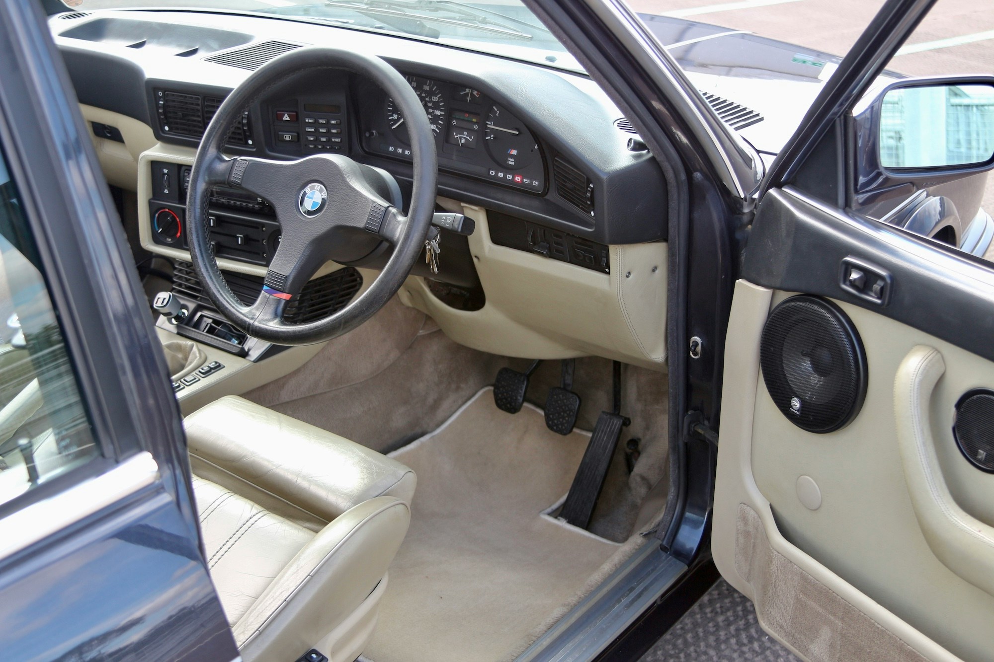 1986 BMW (E28) M5
