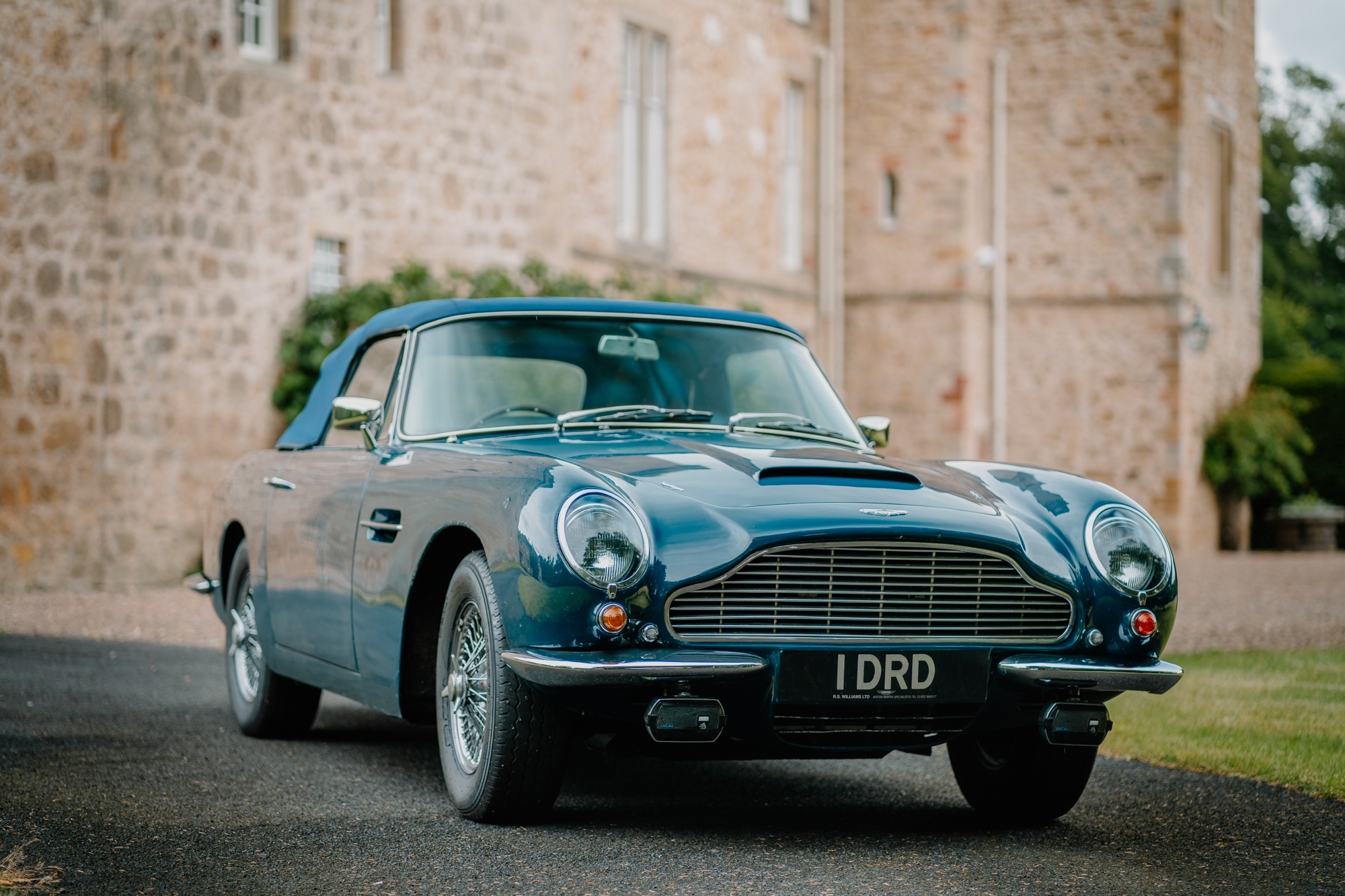 1969 ASTON MARTIN DB6 VOLANTE