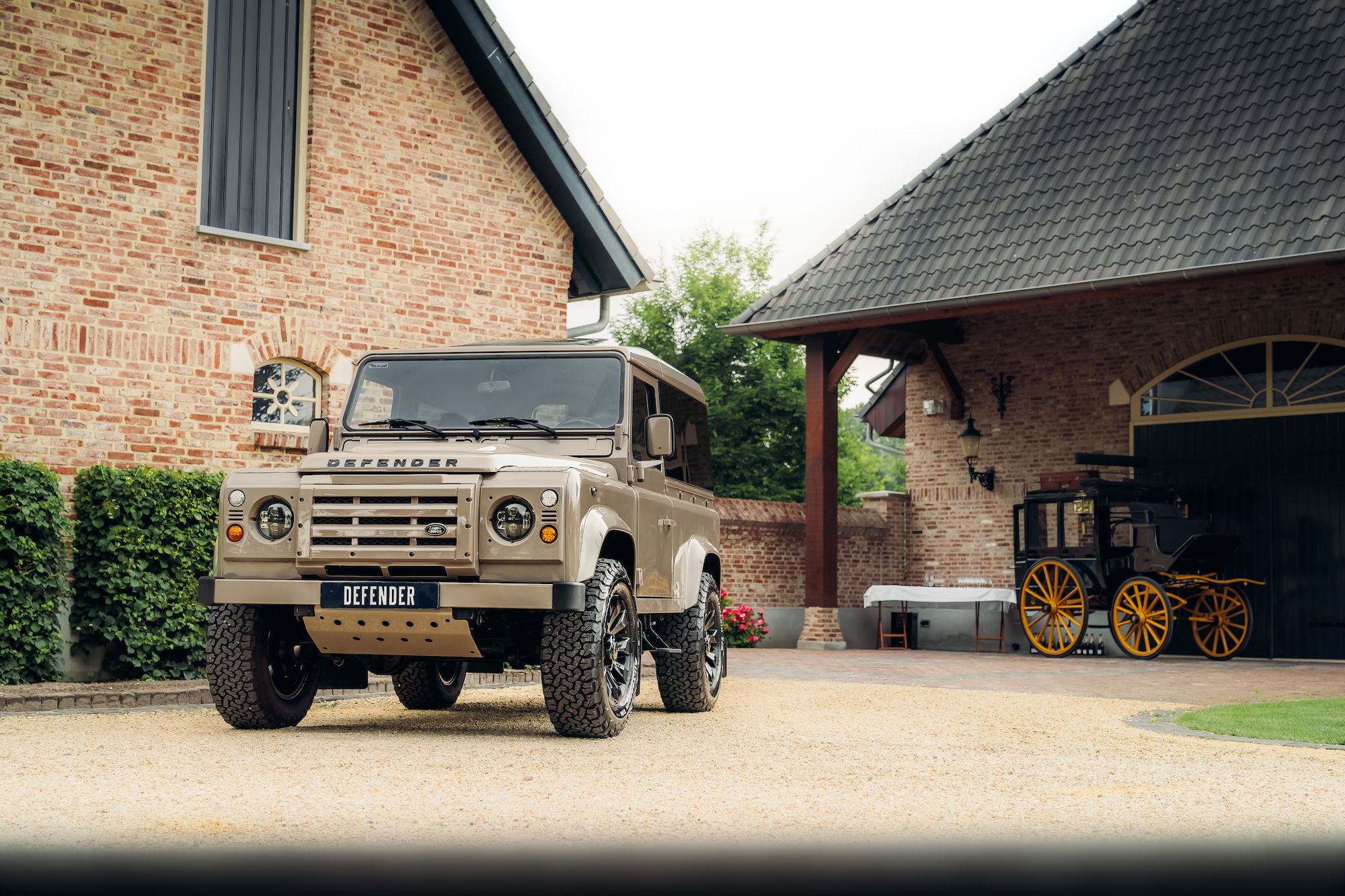 1989 LAND ROVER 90 3.5L V8 for sale by auction in Eindhoven, North ...