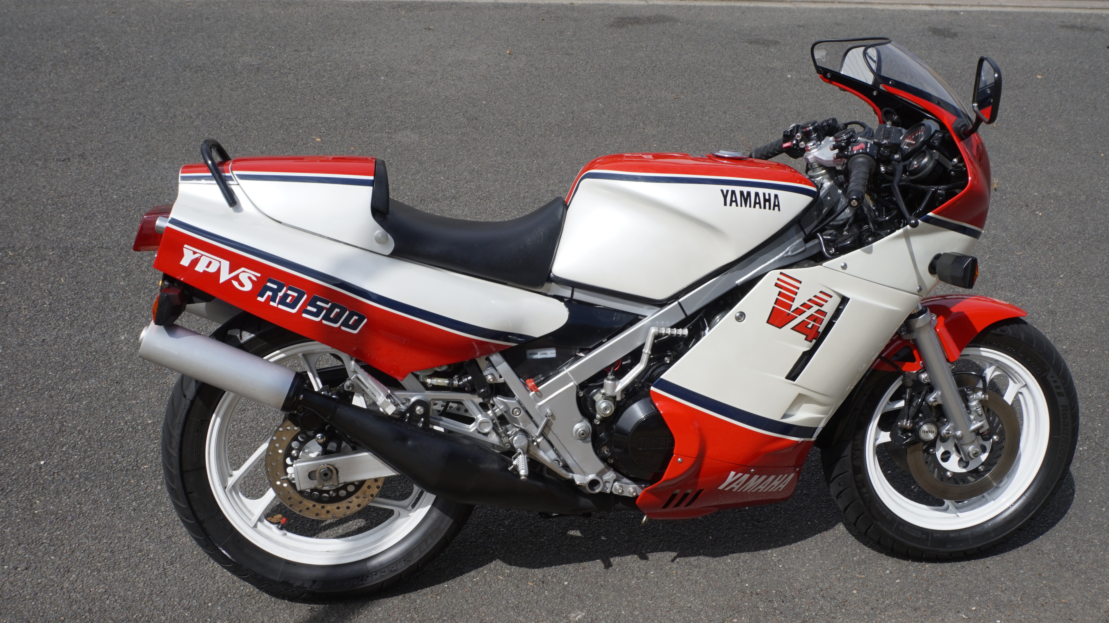1984 YAMAHA RD500LC