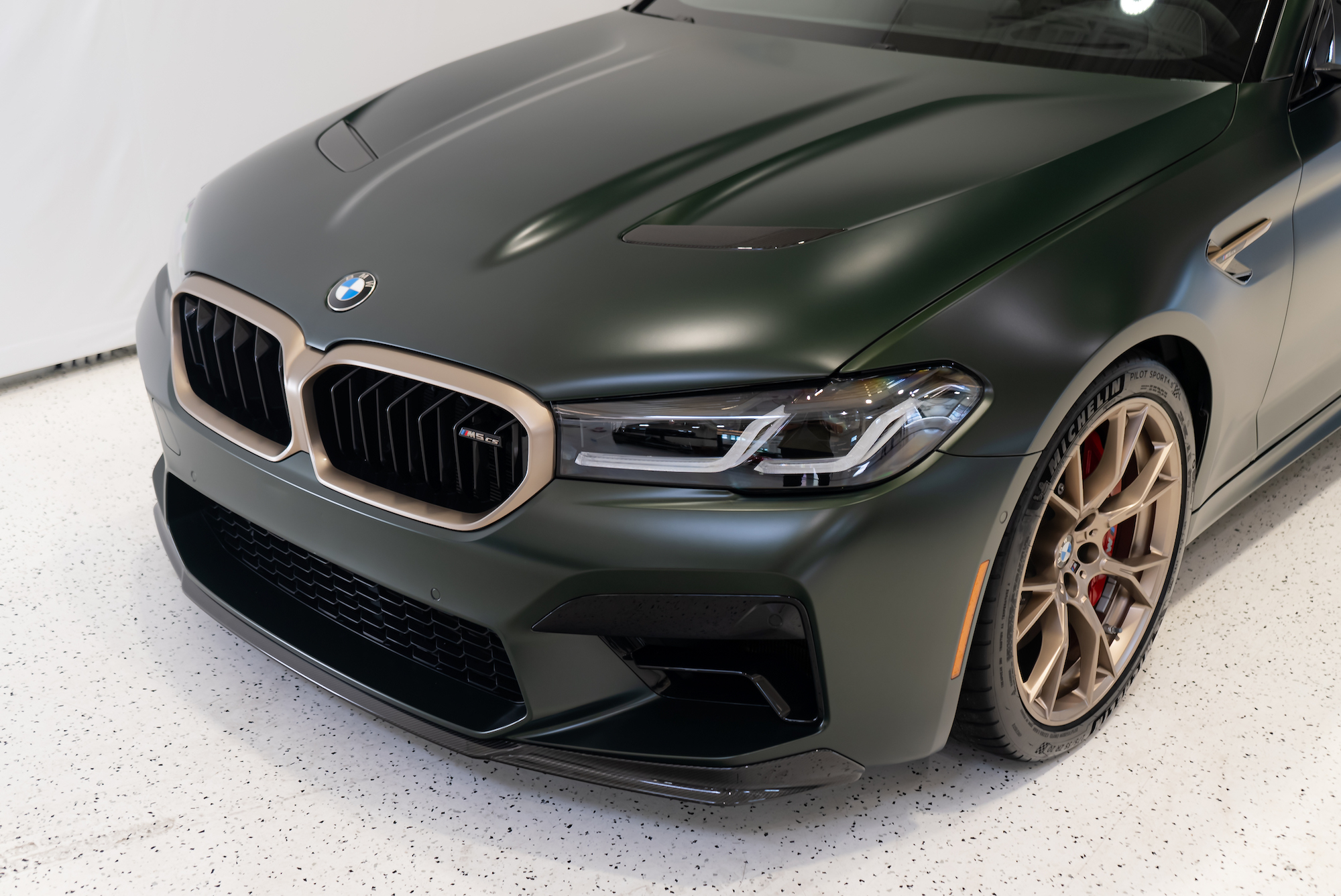 2022 BMW (F90) M5 CS