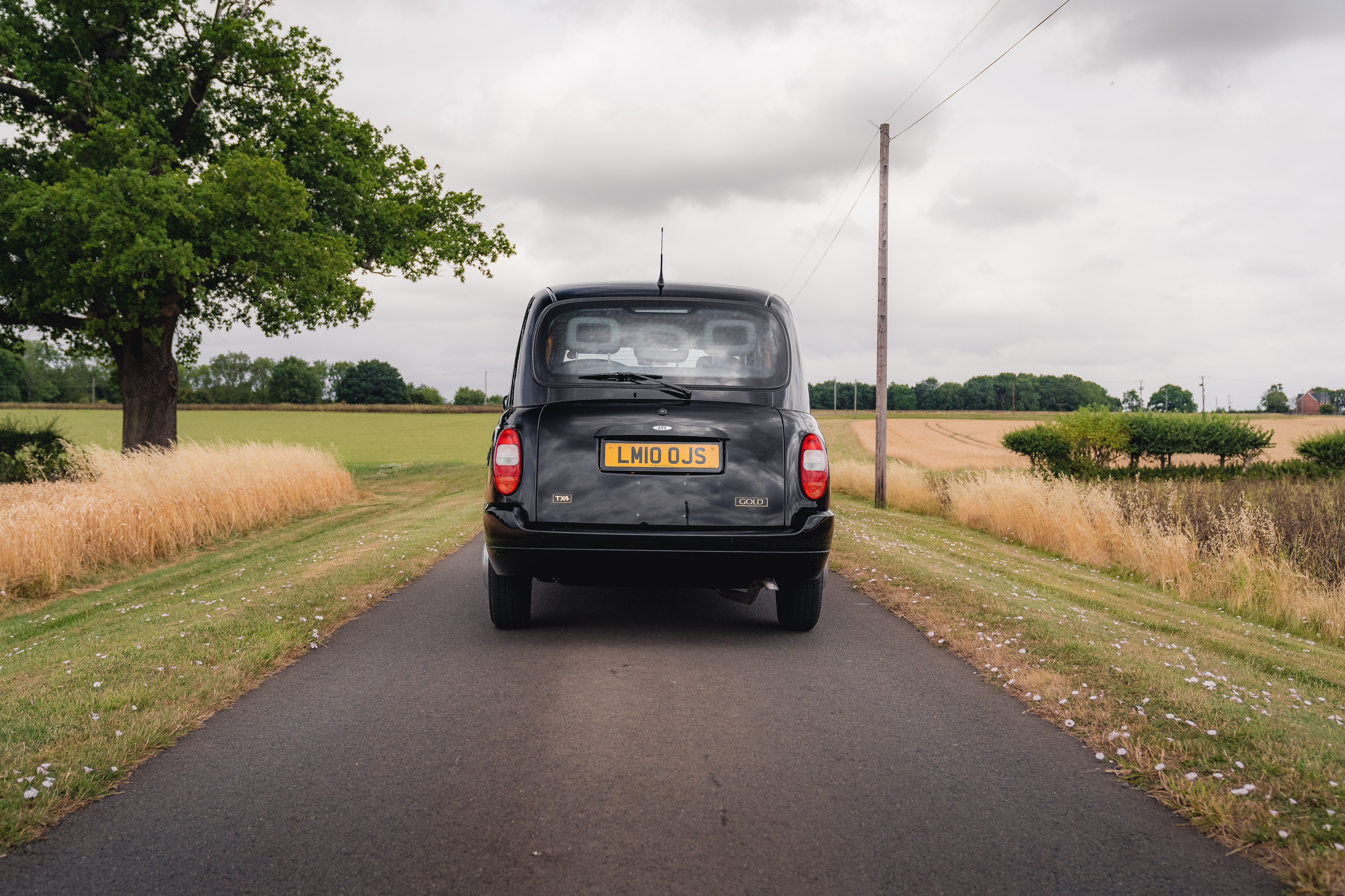 2010 LTI TX4 GOLD - 566 MILES