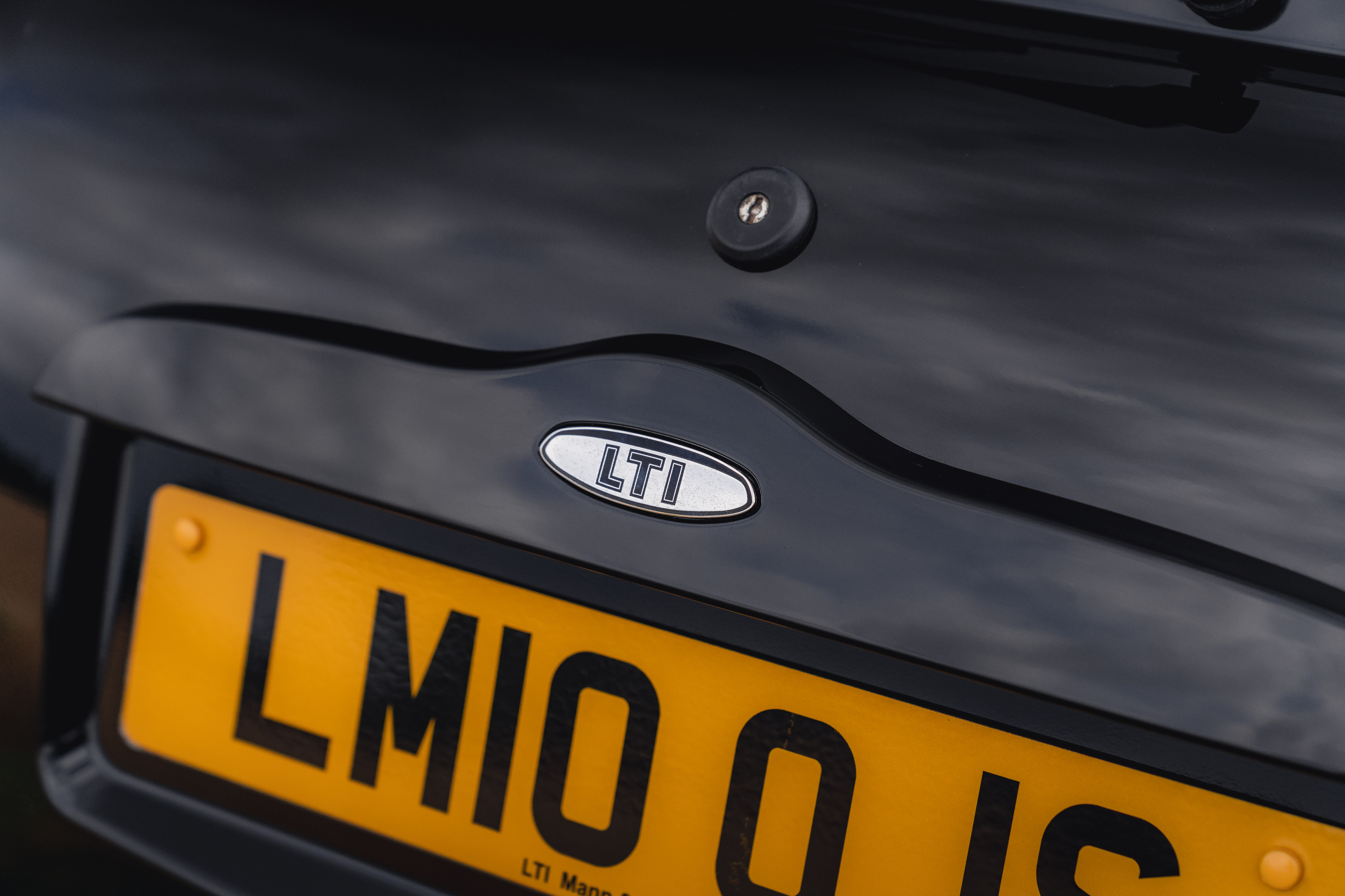 2010 LTI TX4 GOLD - 566 MILES