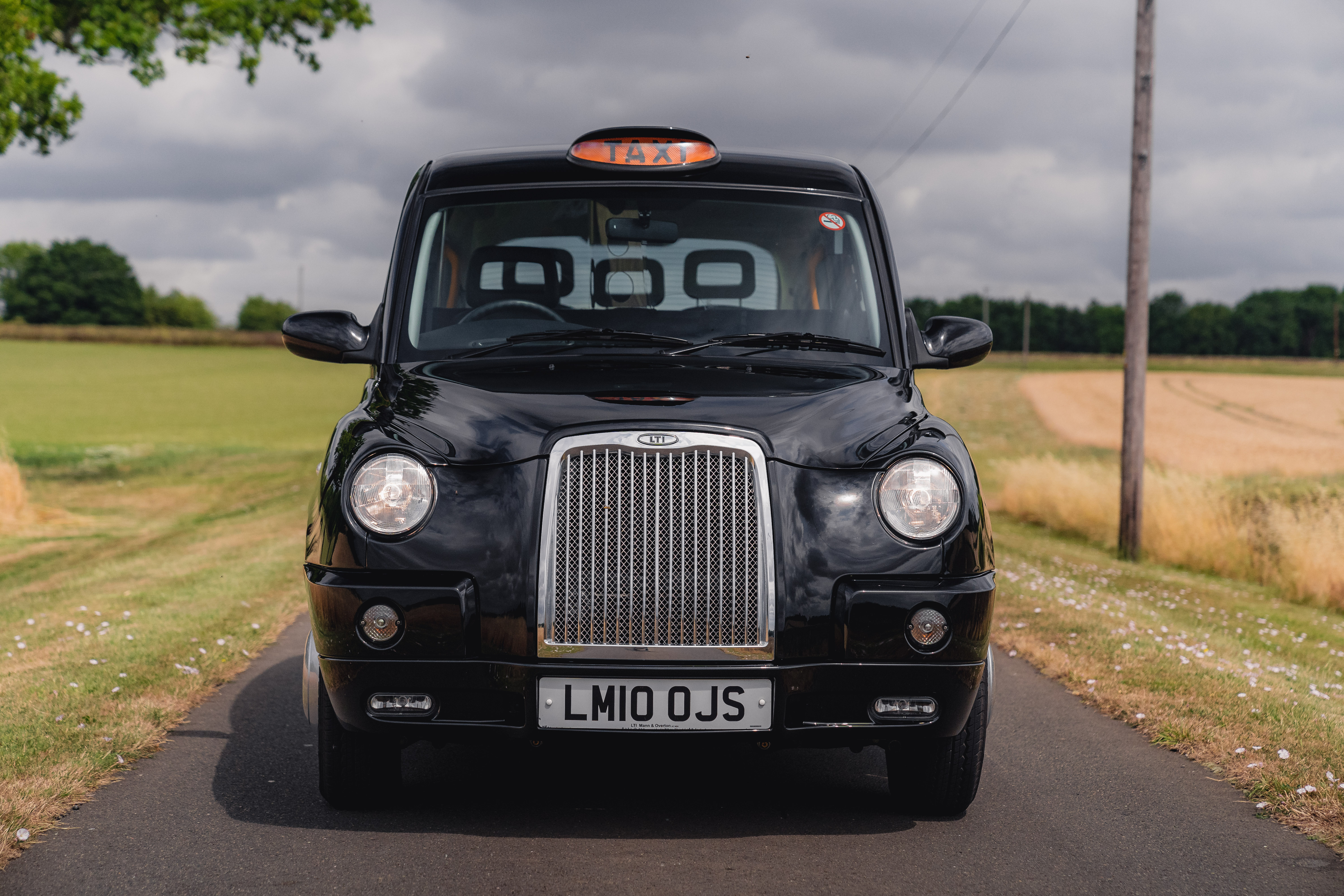 2010 LTI TX4 GOLD - 566 MILES