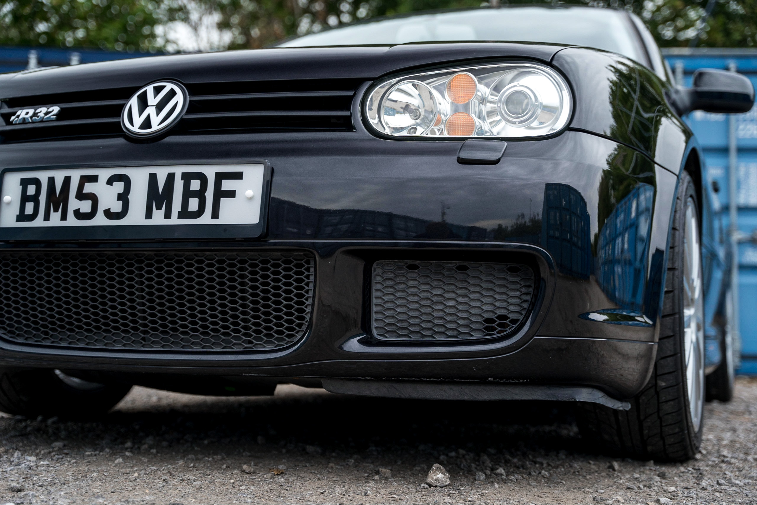 2004 VOLKSWAGEN GOLF (MK4) R32