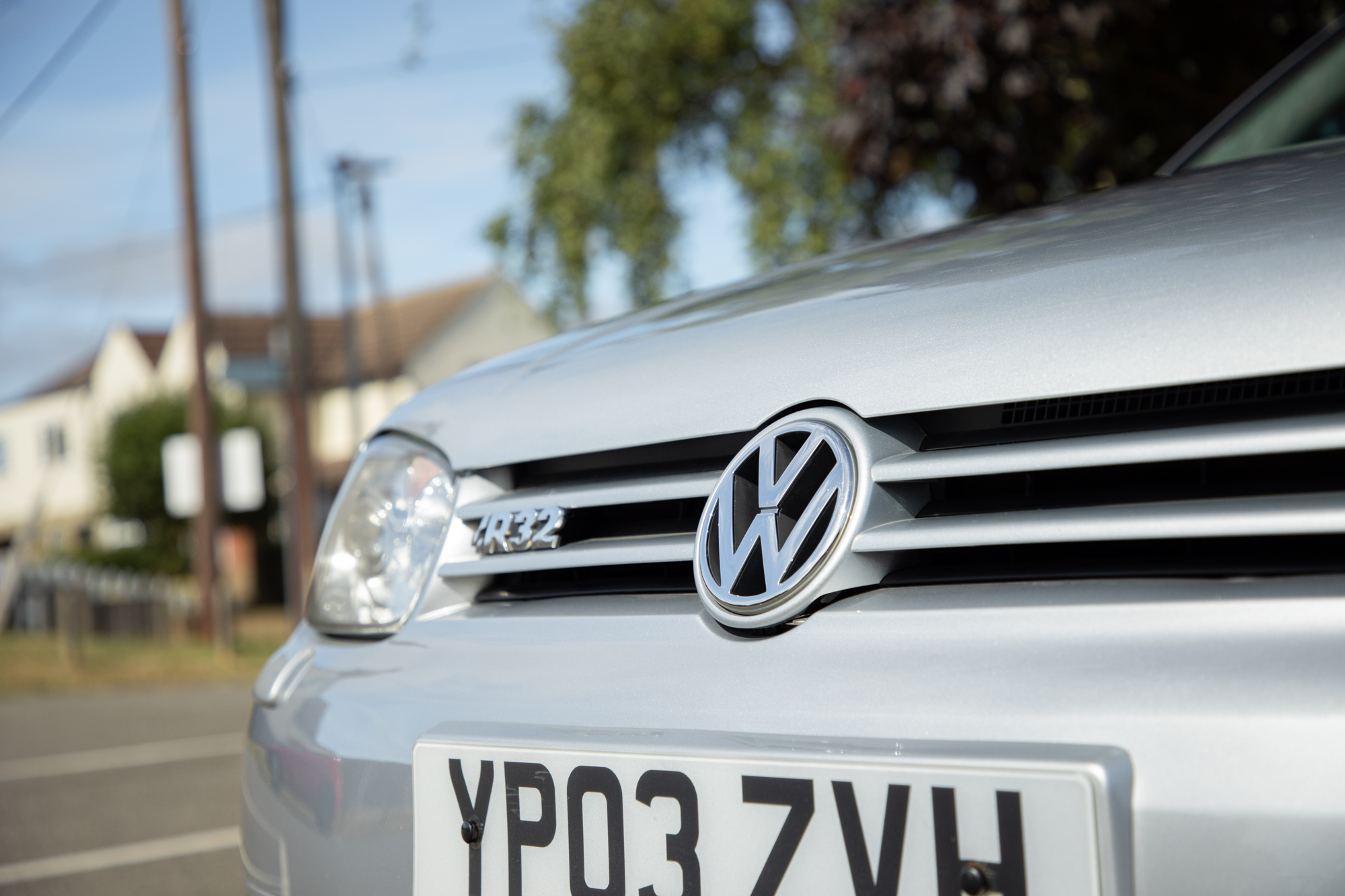 2003 VOLKSWAGEN GOLF (MK4) R32