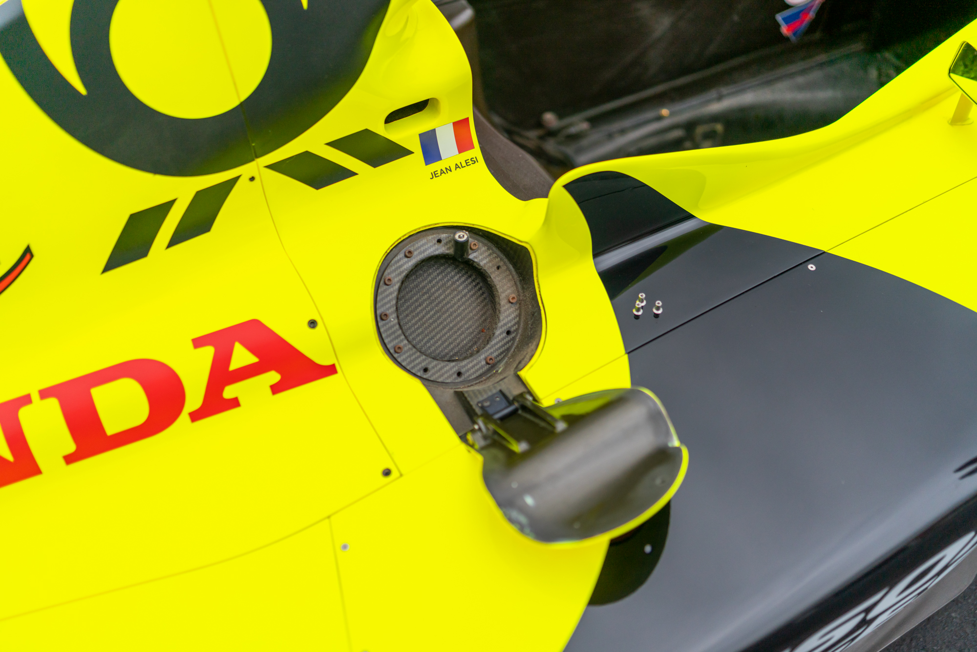 2001 JORDAN EJ11 FORMULA 1 CAR - ROLLING CHASSIS