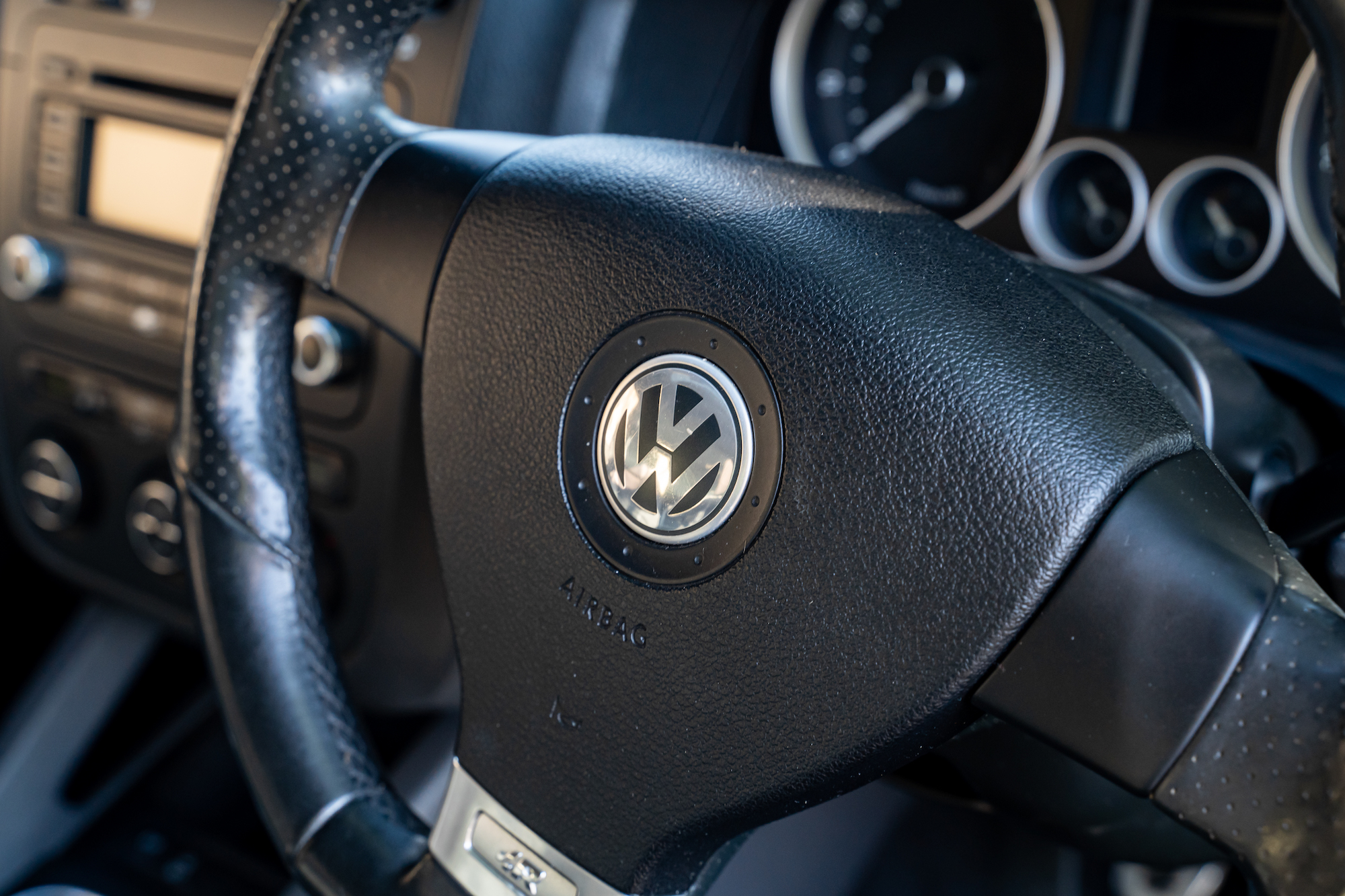 2006 VOLKSWAGEN GOLF (MK5) R32