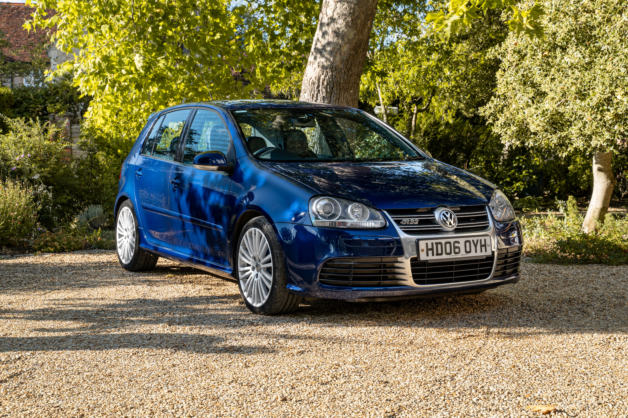 2006 VOLKSWAGEN GOLF (MK5) R32