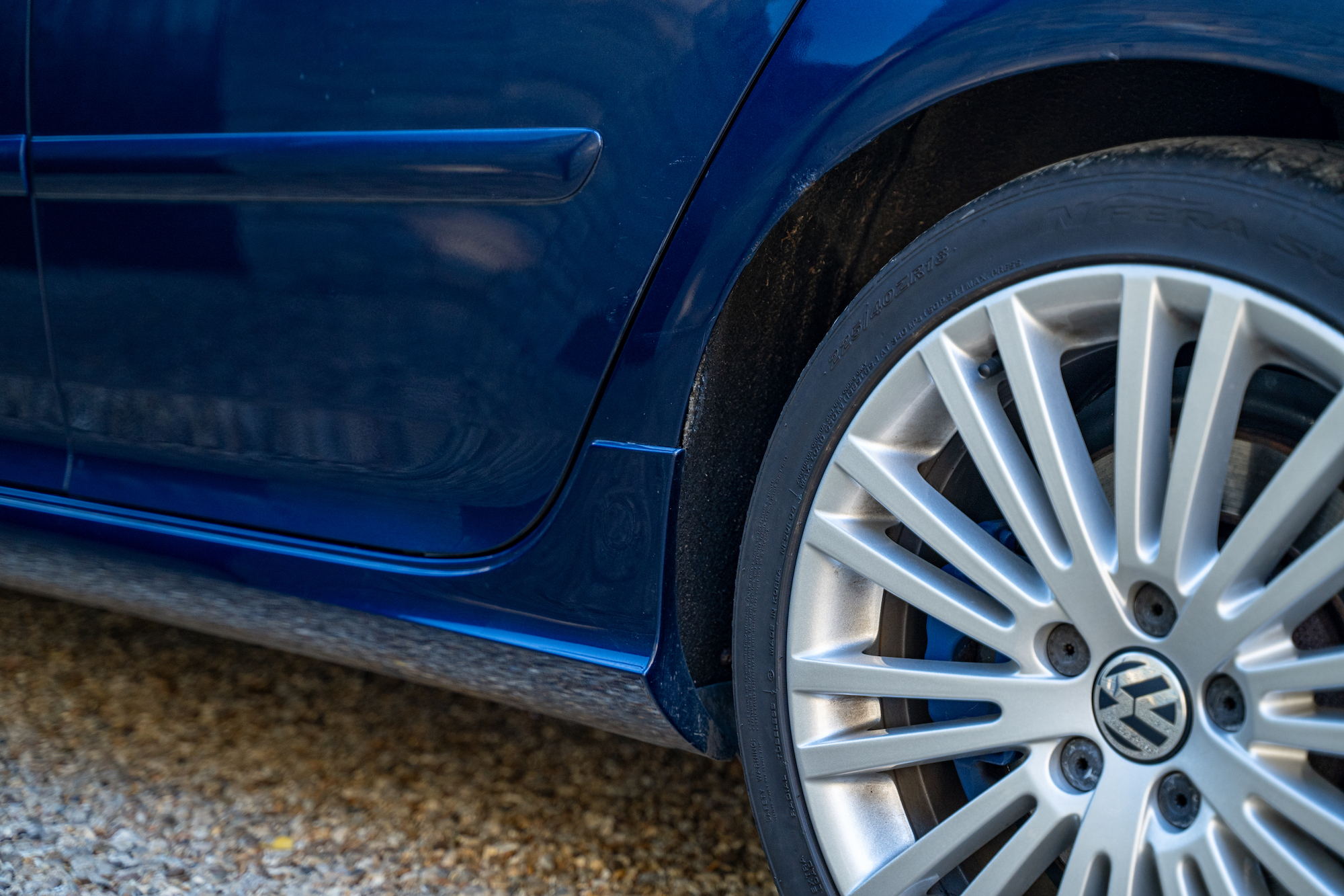 2006 VOLKSWAGEN GOLF (MK5) R32