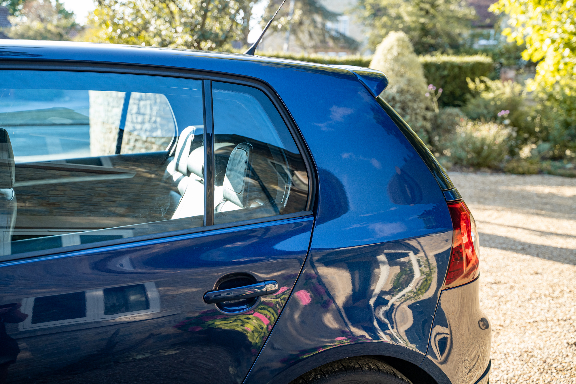 2006 VOLKSWAGEN GOLF (MK5) R32