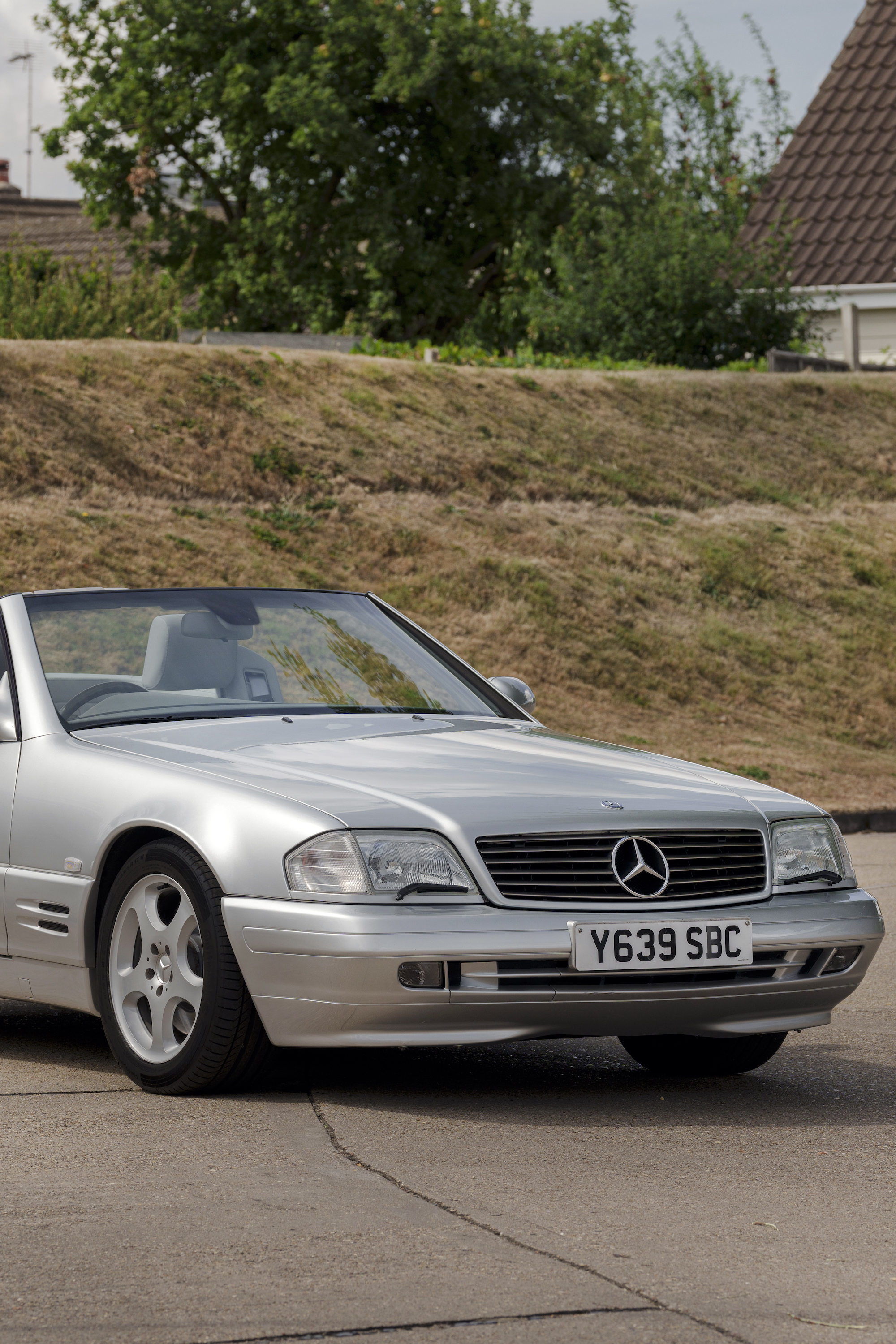 2001 MERCEDES-BENZ (R129) SL320 - 28,668 MILES for sale by auction in ...