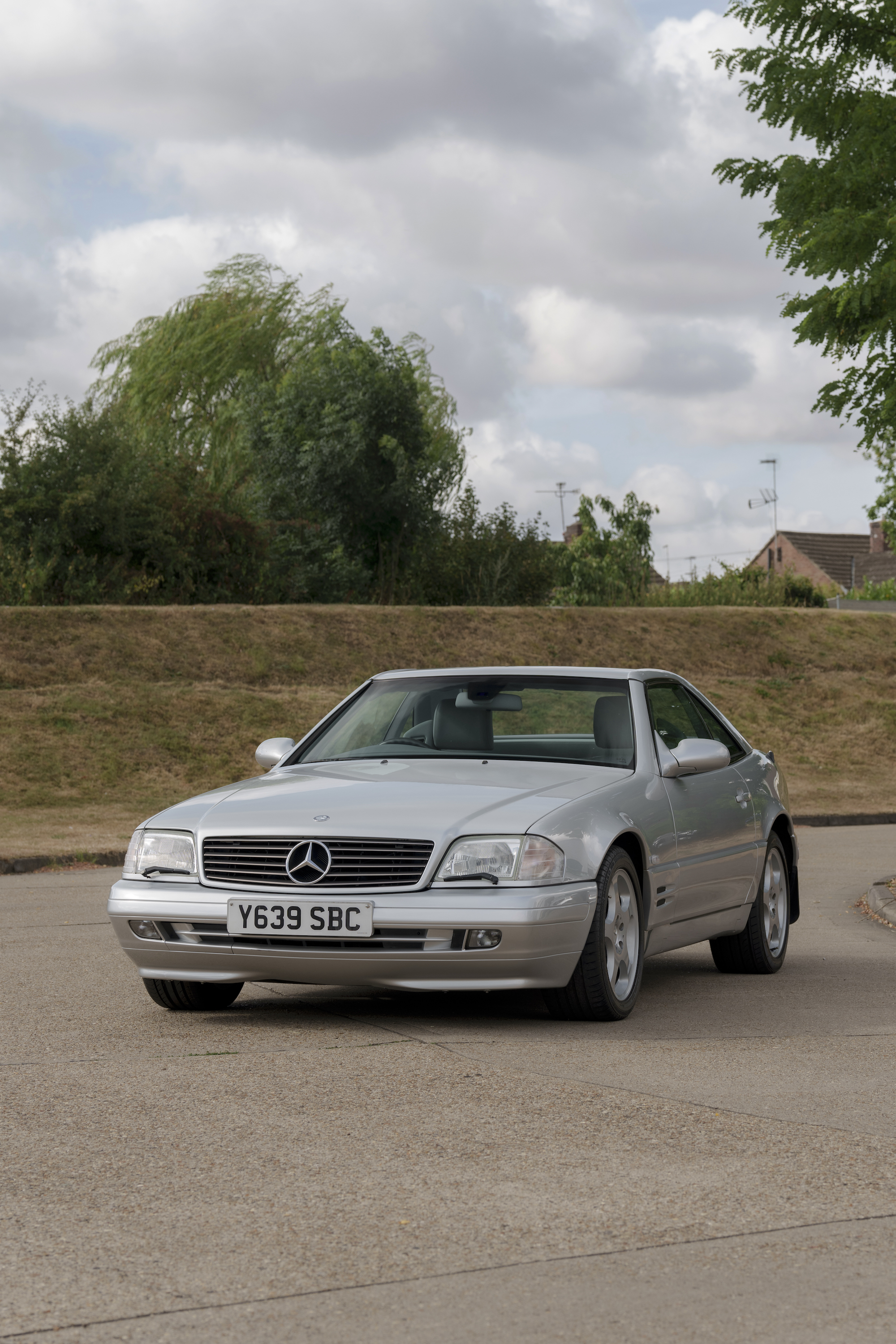 2001 MERCEDES-BENZ (R129) SL320 - 28,668 MILES for sale by auction in ...