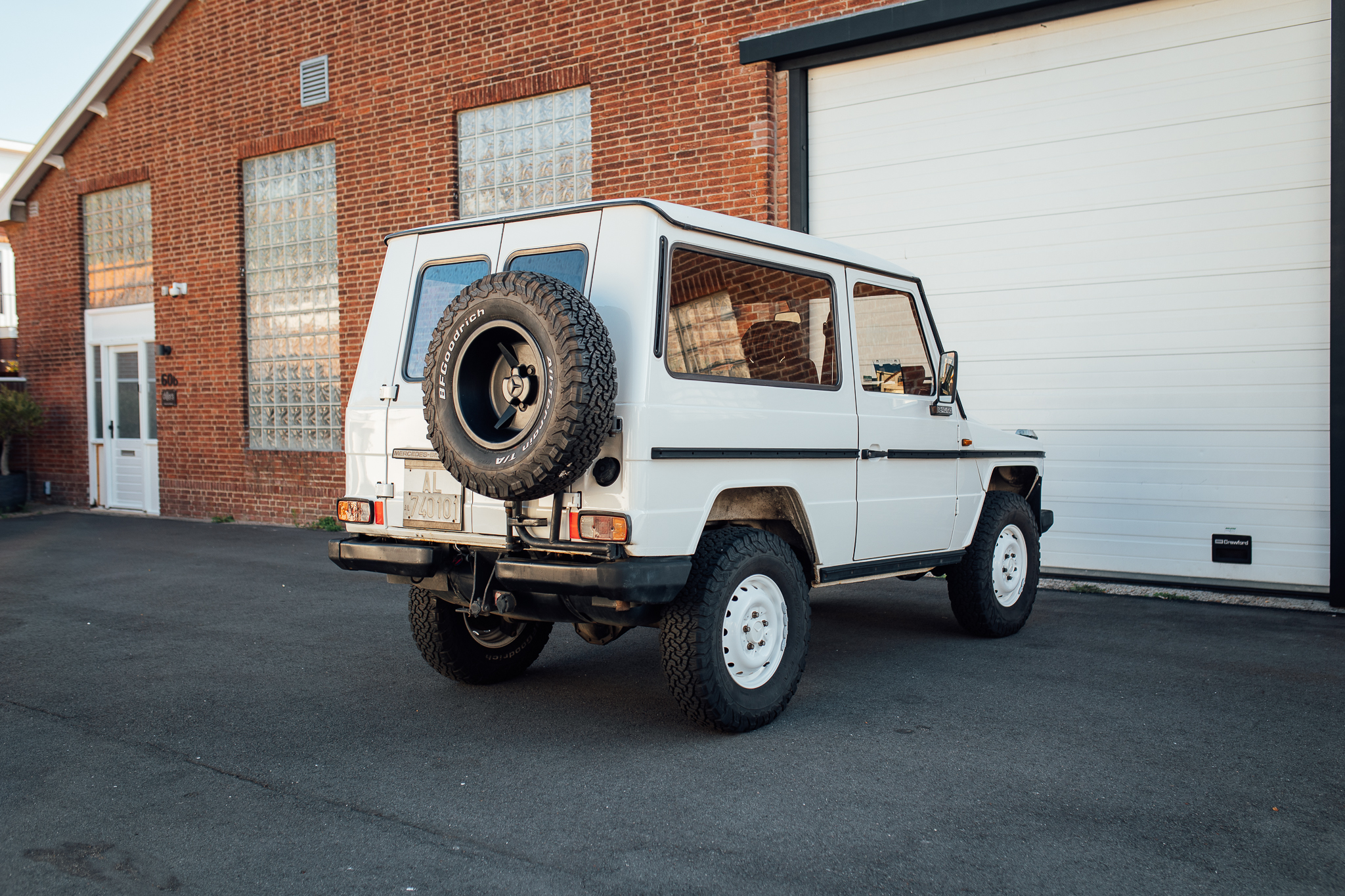 1981 MERCEDES-BENZ (W460) 240 GD SWB