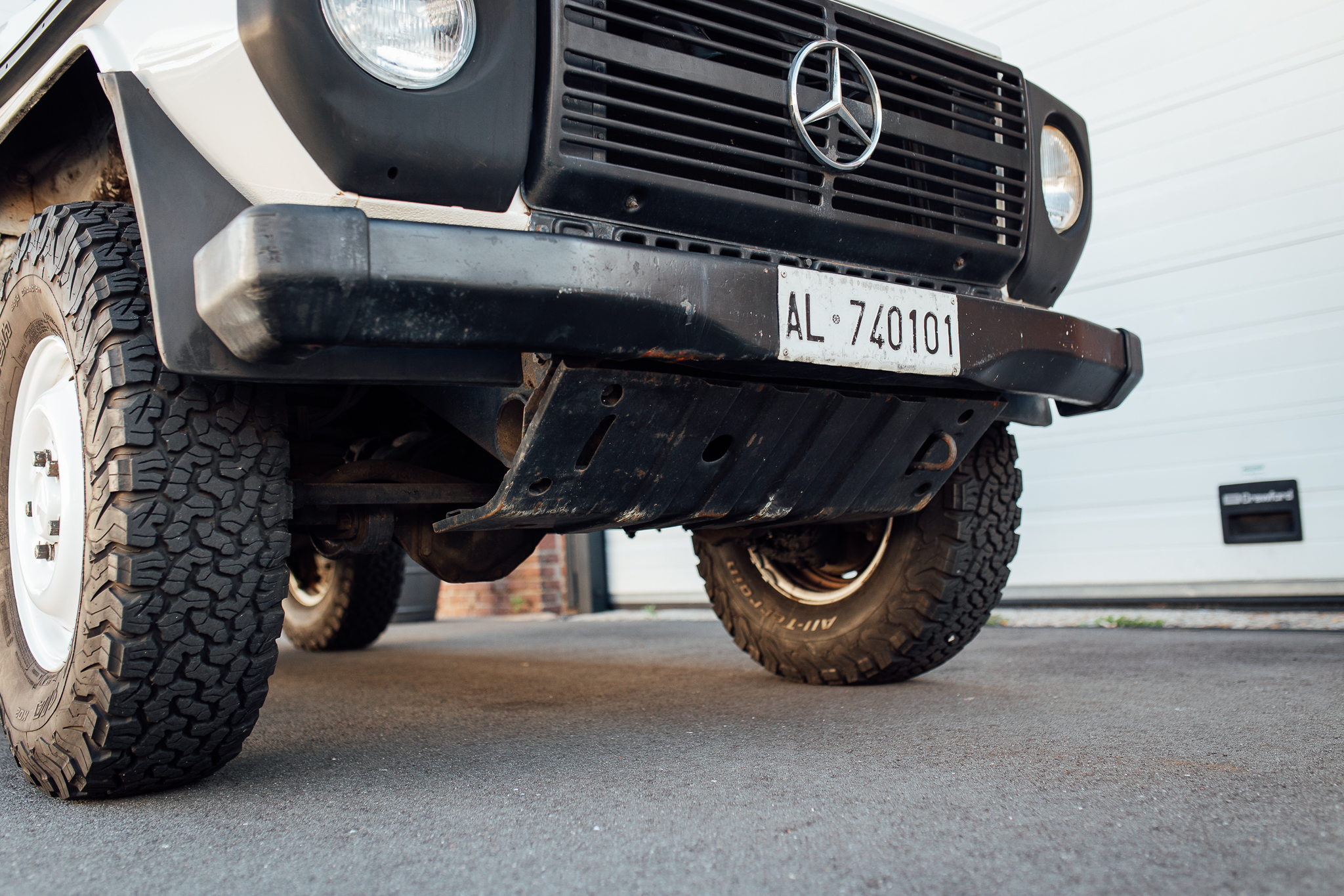 1981 MERCEDES-BENZ (W460) 240 GD SWB