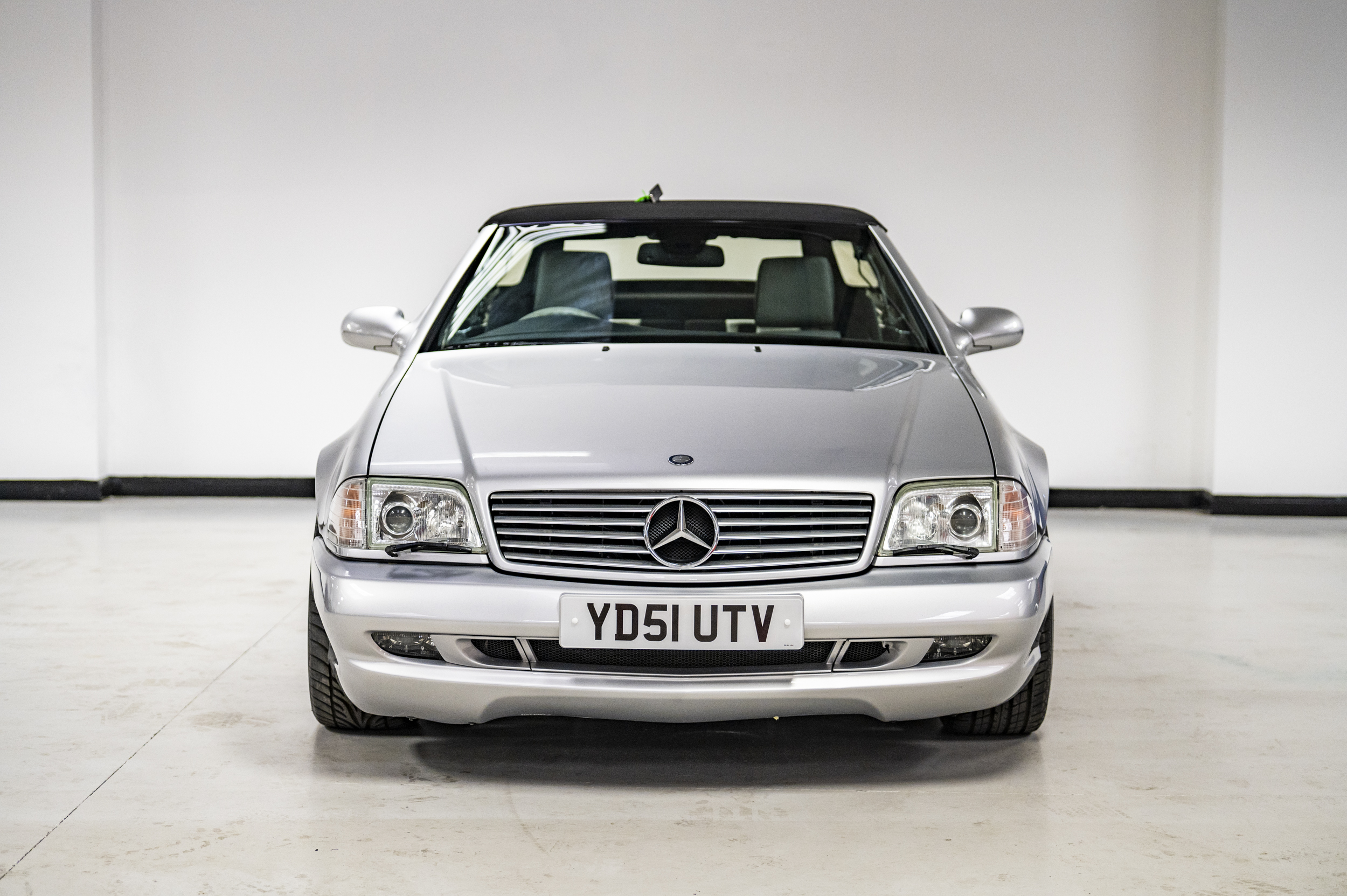 2001 MERCEDES-BENZ (R129) SL 500 'SILVER ARROW' - 6,090 miles