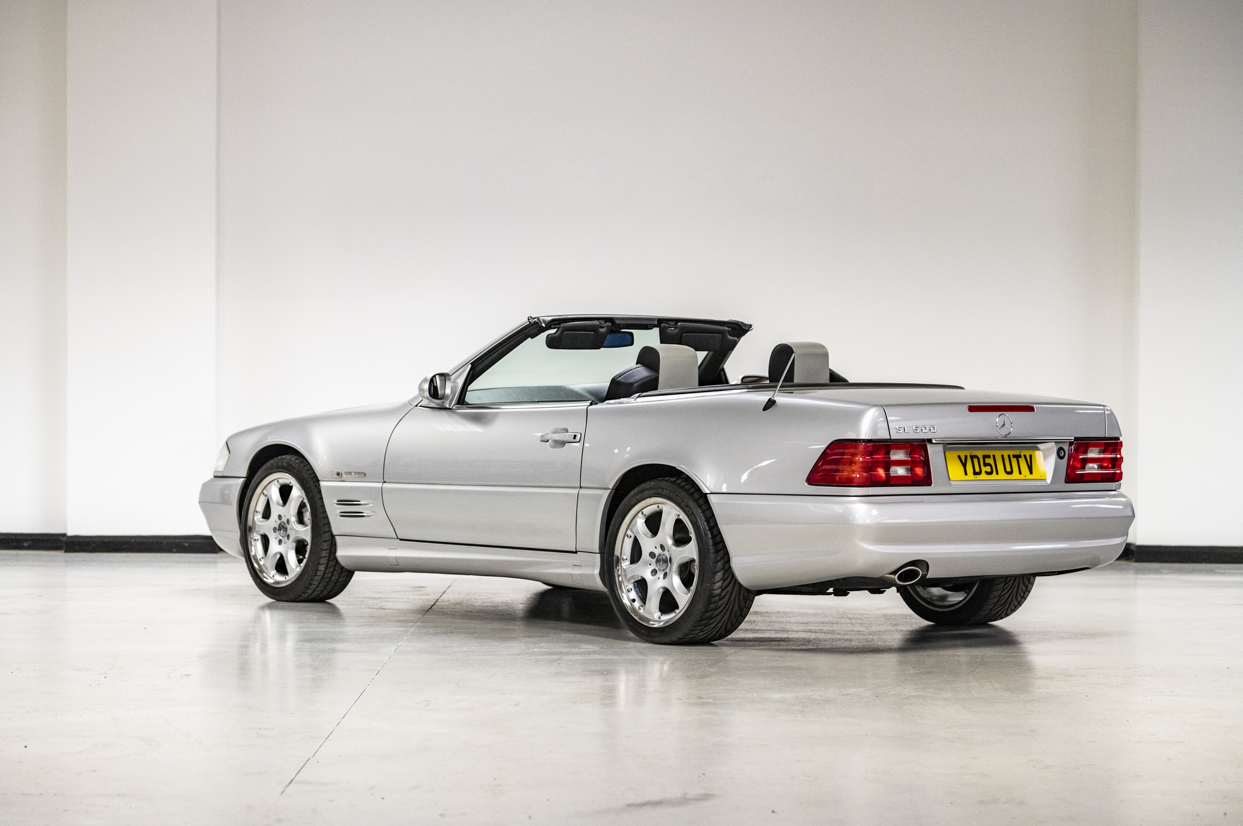 2001 MERCEDES-BENZ (R129) SL 500 'SILVER ARROW' - 6,090 miles