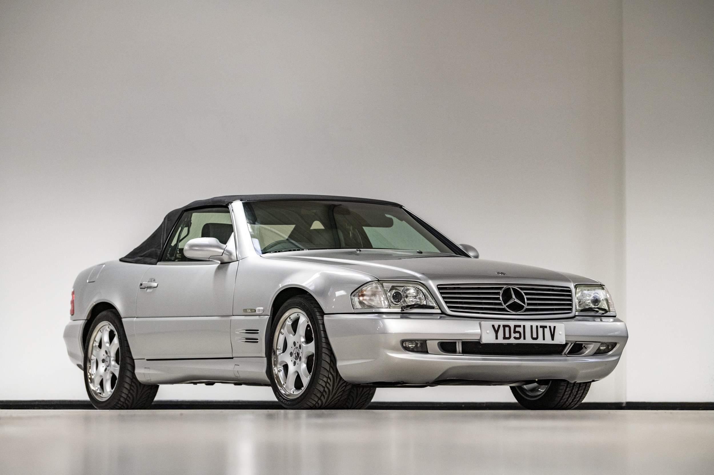 2001 MERCEDES-BENZ (R129) SL 500 'SILVER ARROW' - 6,090 miles