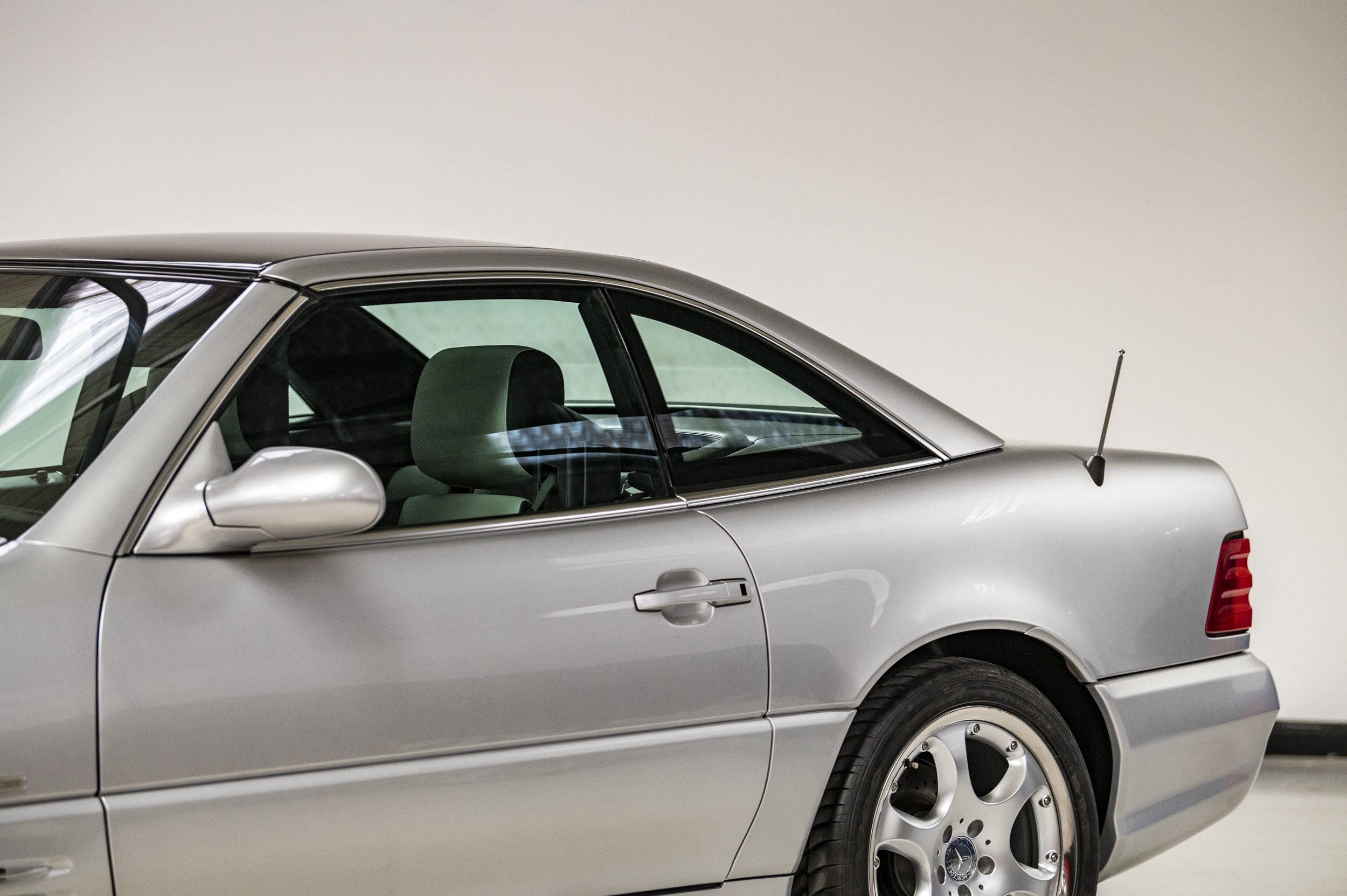 2001 MERCEDES-BENZ (R129) SL 500 'SILVER ARROW' - 6,090 miles