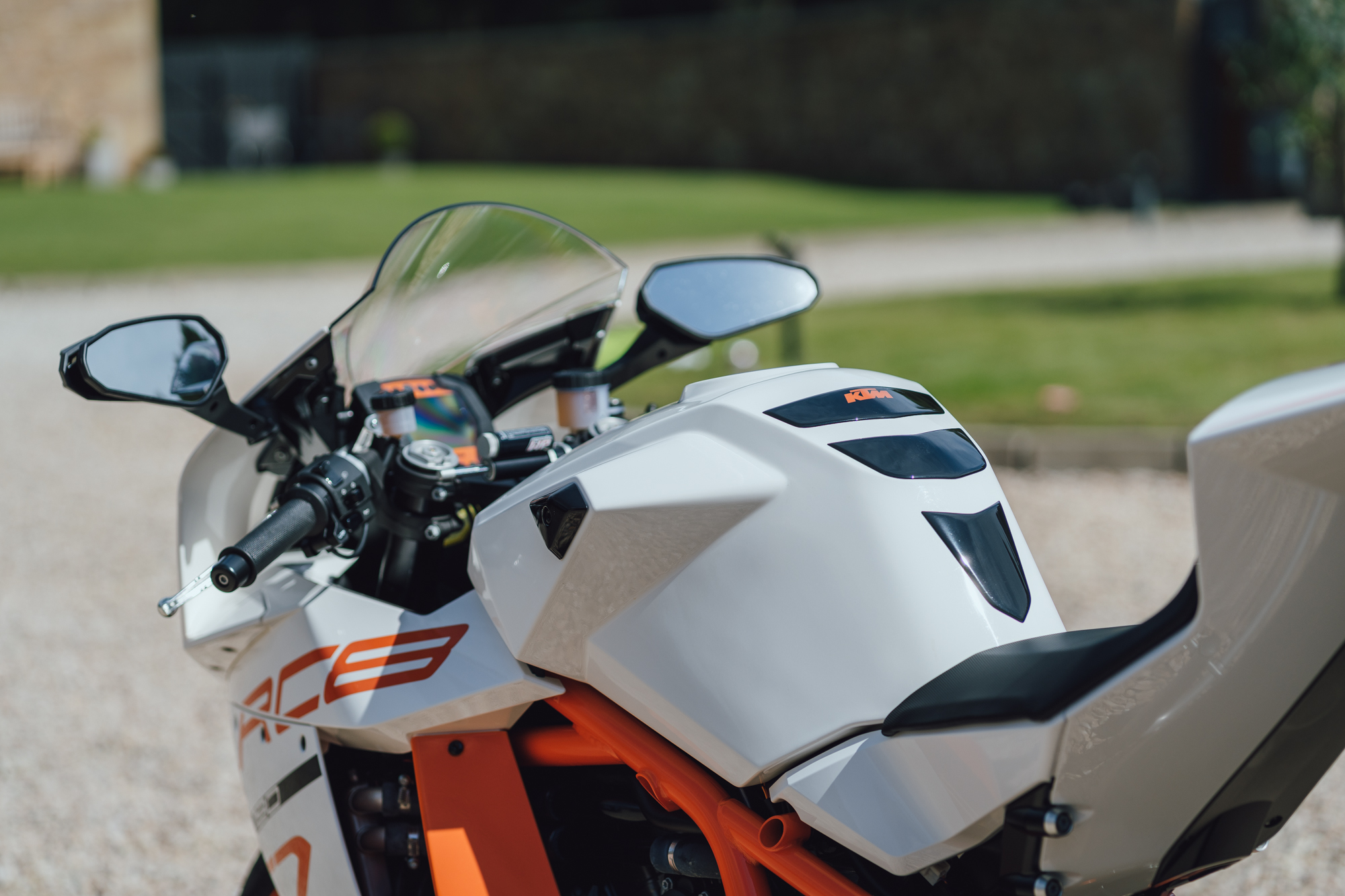 2013 KTM RC8 R