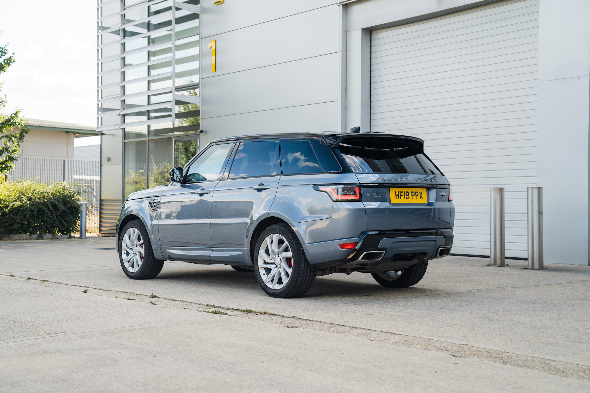 2019 RANGE ROVER SPORT P400E HSE