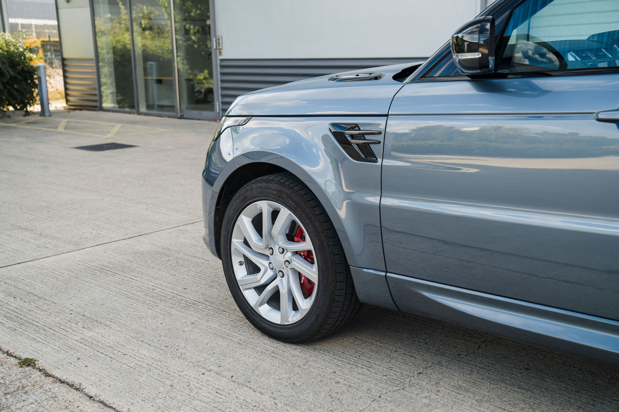 2019 RANGE ROVER SPORT P400E HSE