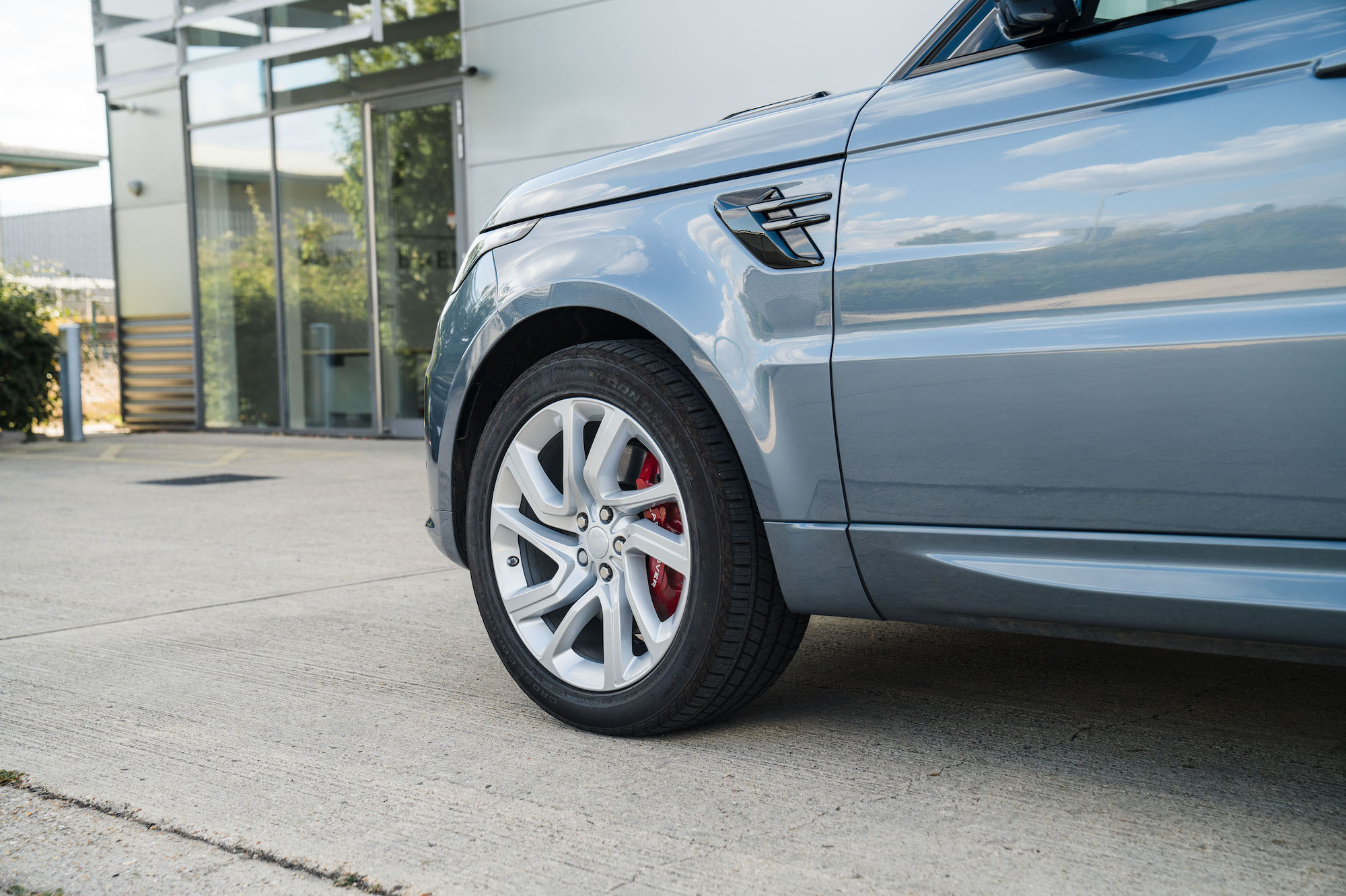 2019 RANGE ROVER SPORT P400E HSE