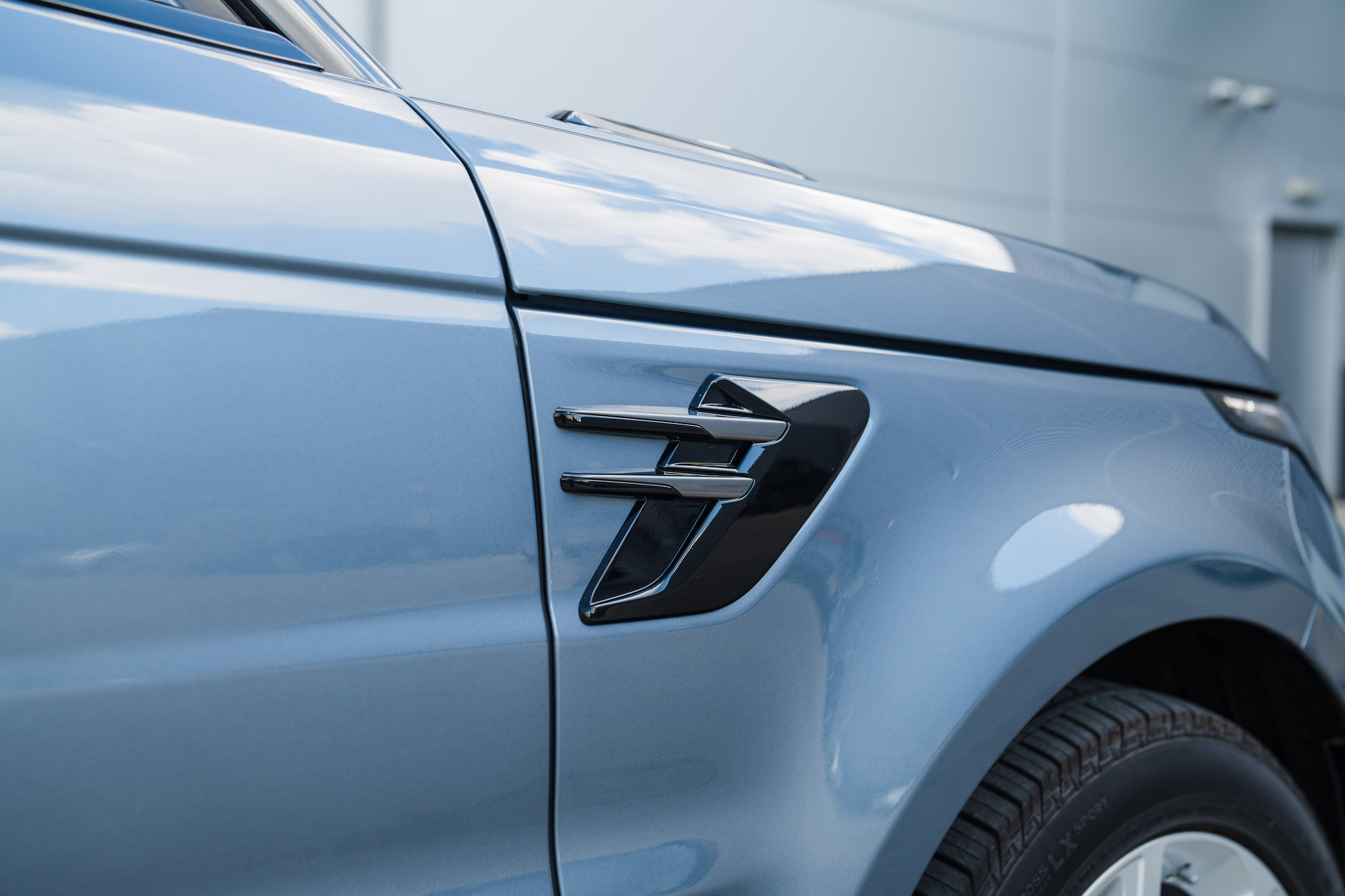 2019 RANGE ROVER SPORT P400E HSE