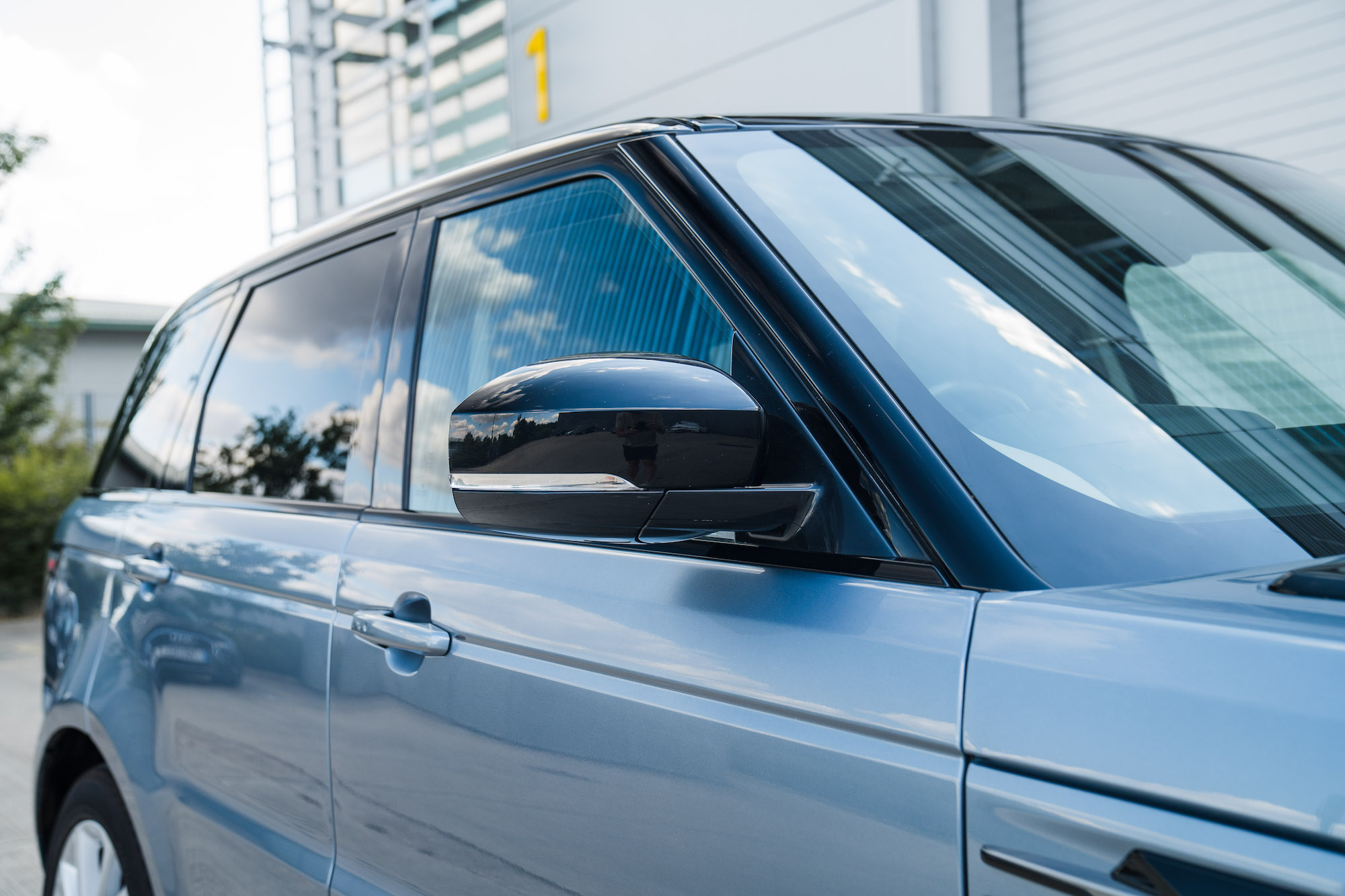 2019 RANGE ROVER SPORT P400E HSE
