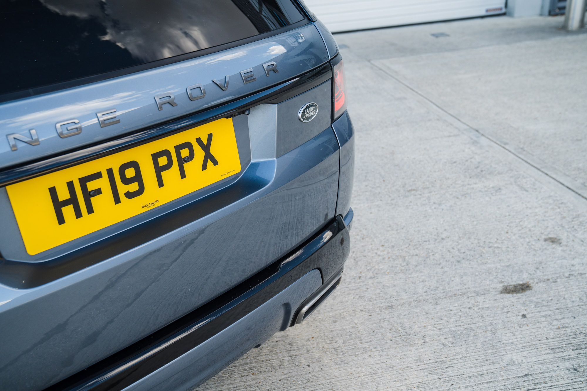 2019 RANGE ROVER SPORT P400E HSE