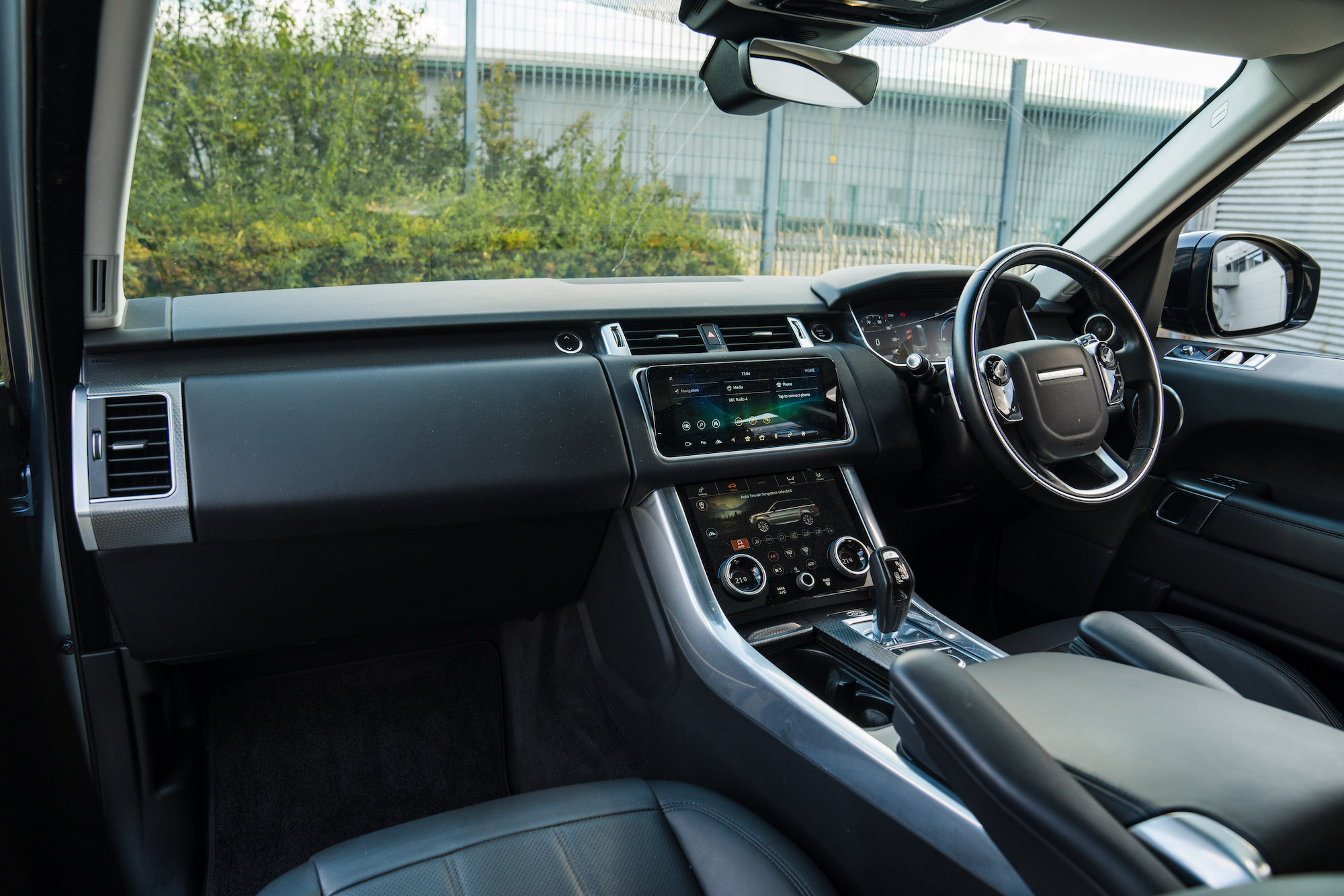 2019 RANGE ROVER SPORT P400E HSE