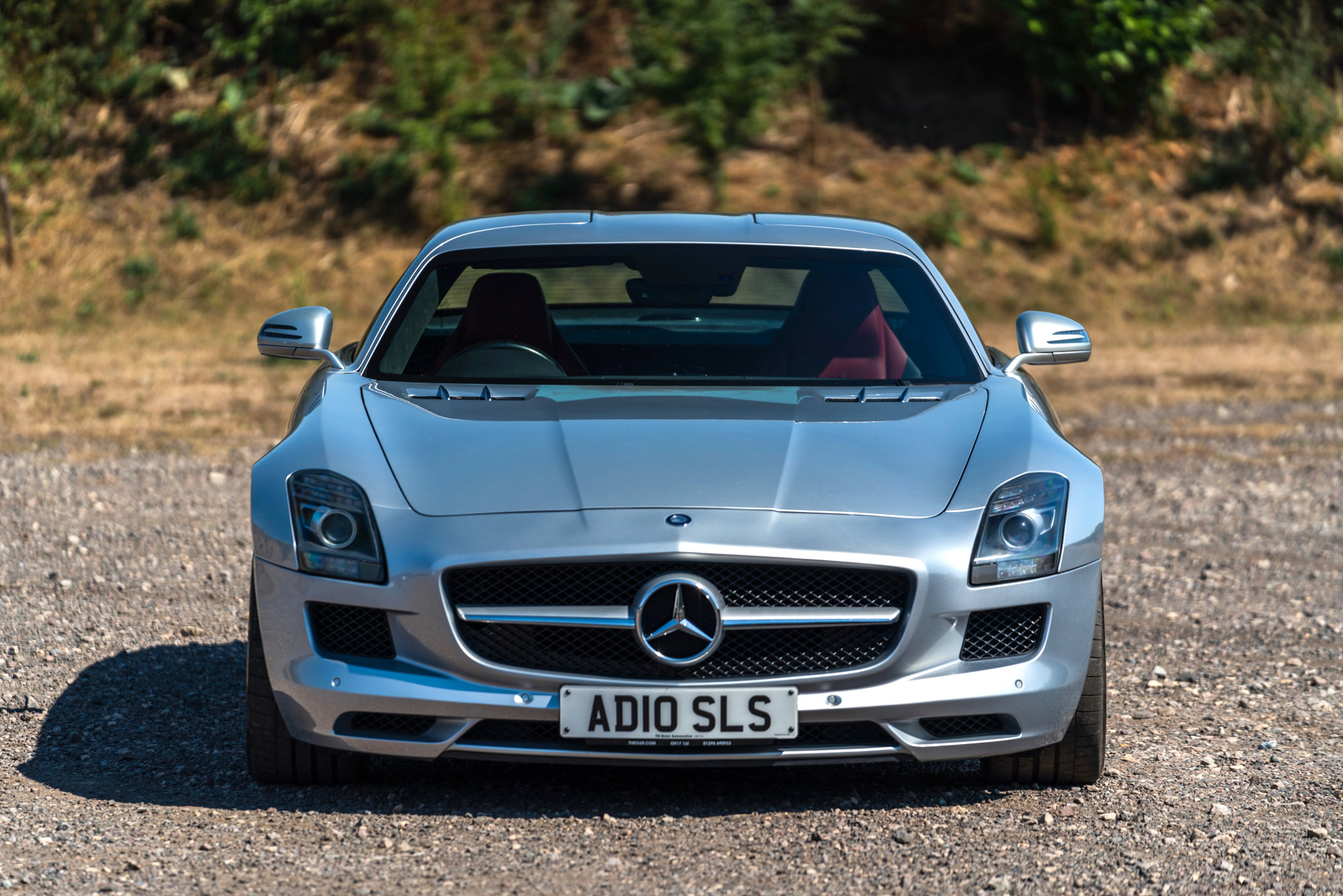 2010 MERCEDES-BENZ SLS AMG