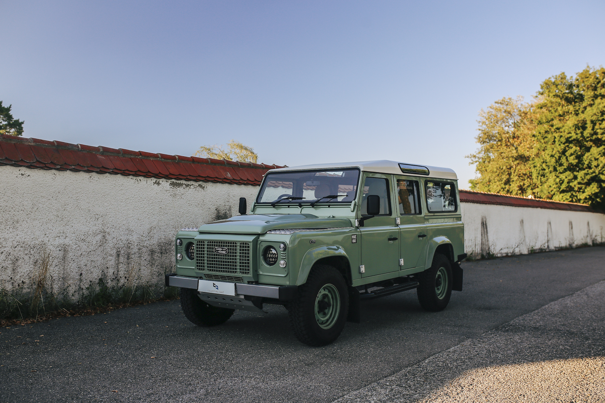 2015 LAND ROVER DEFENDER 110 HERITAGE