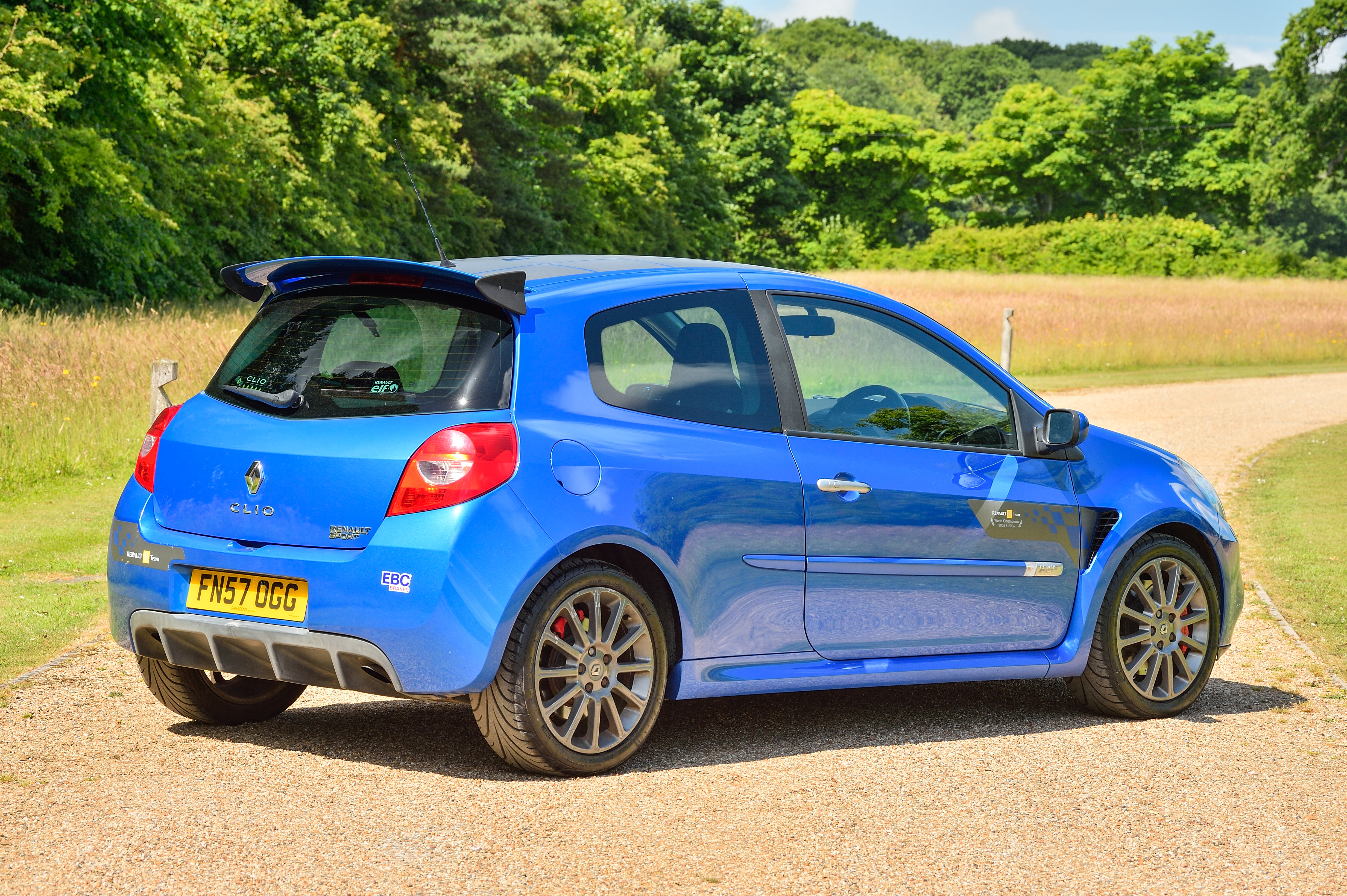 2007 RENAULTSPORT CLIO 197 F1 TEAM R27