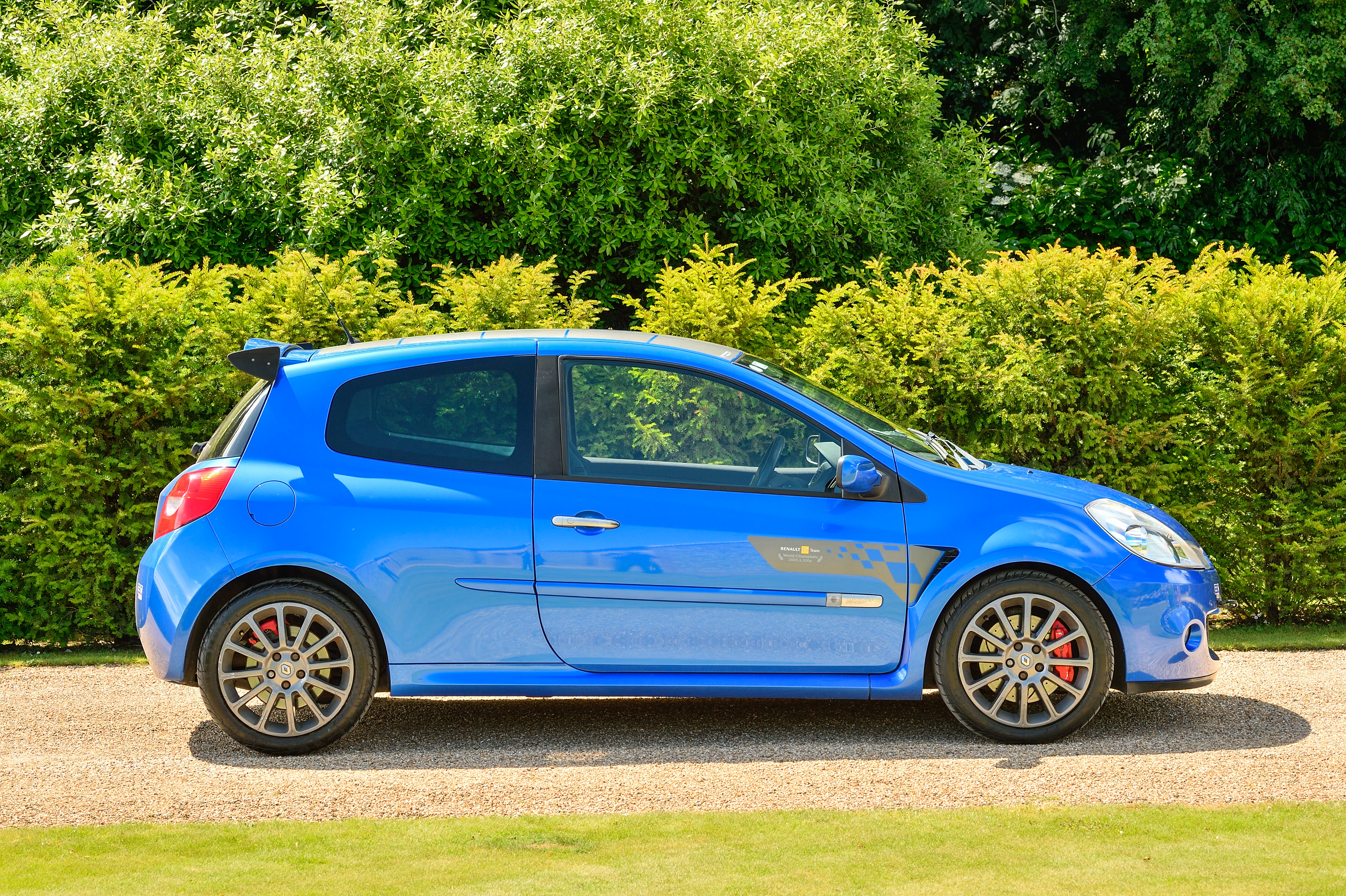 2007 RENAULTSPORT CLIO 197 F1 TEAM R27