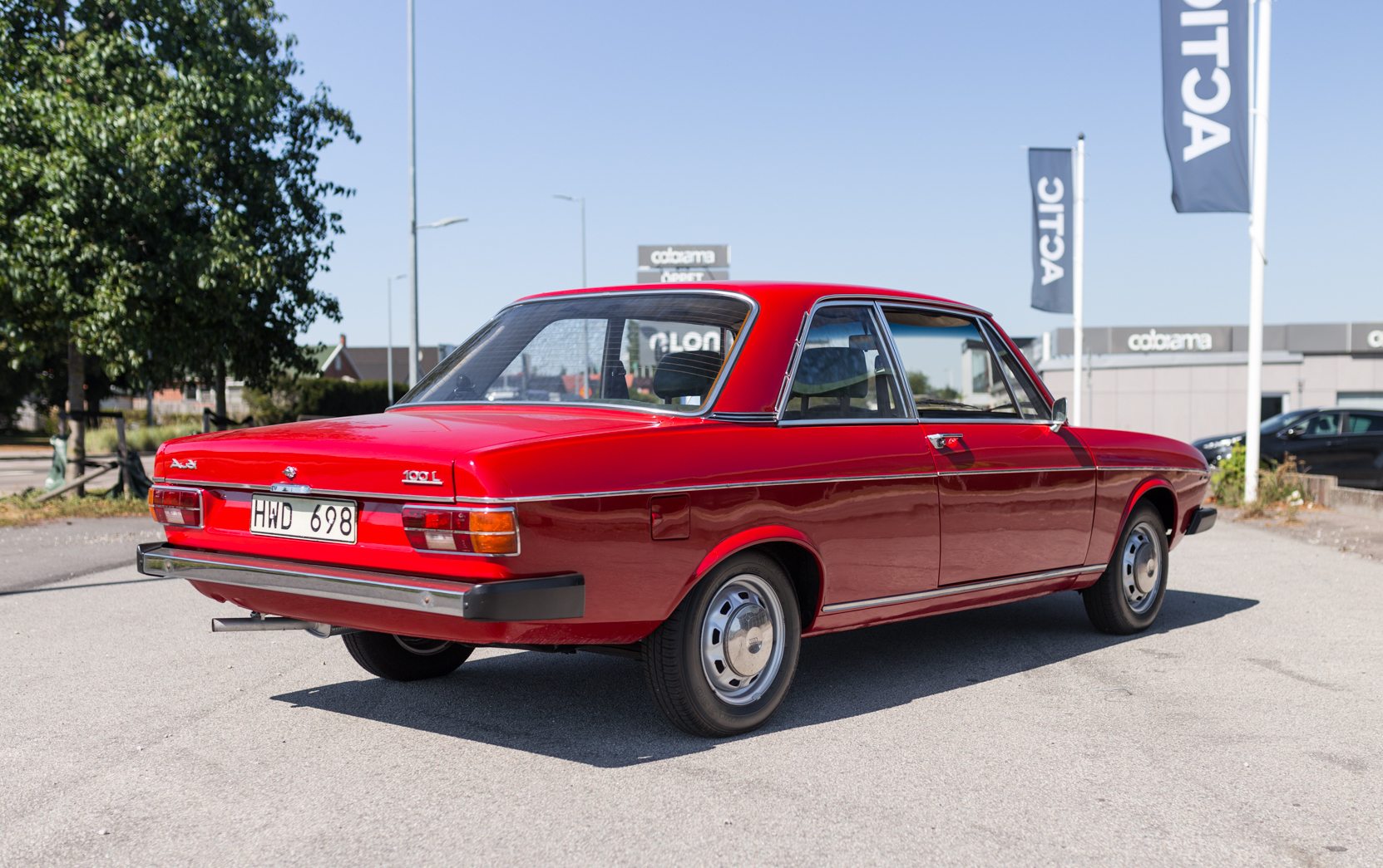 1975 AUDI 100L