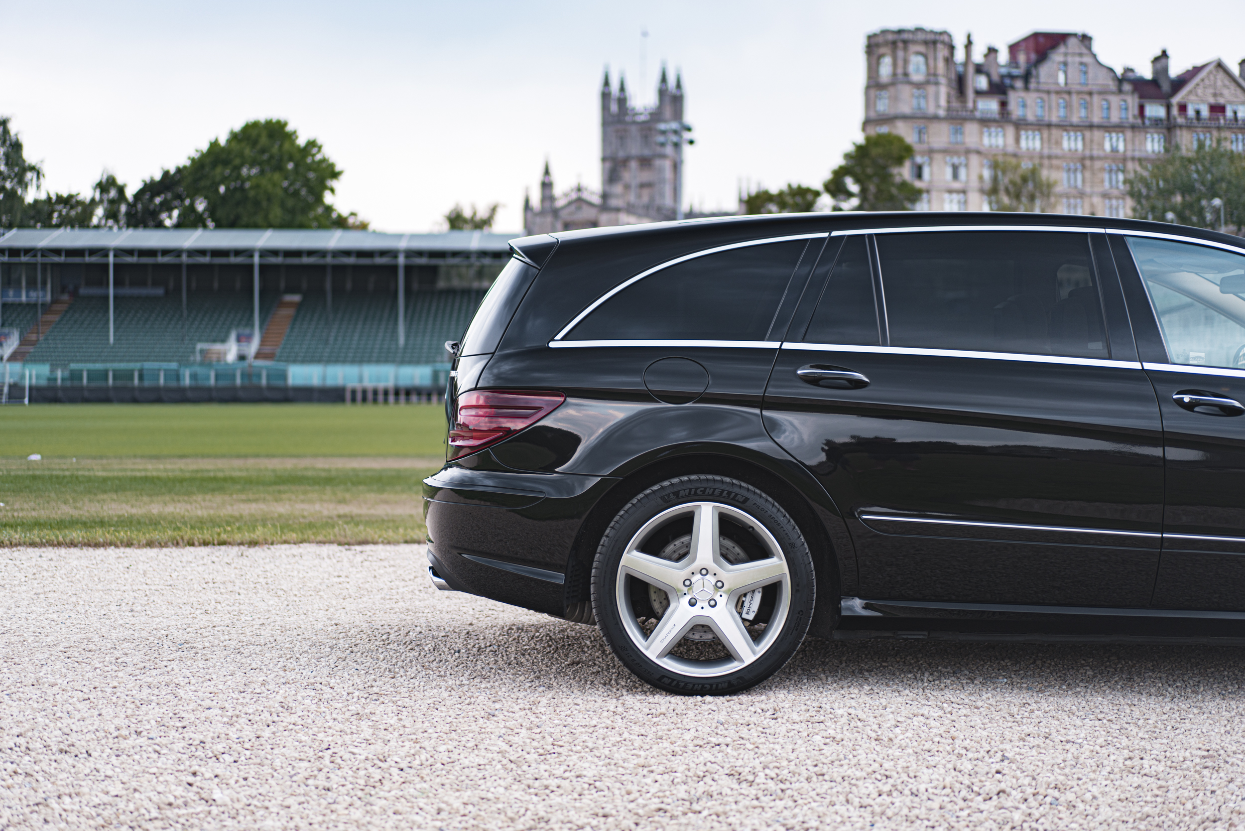 2007 MERCEDES-BENZ R63 AMG