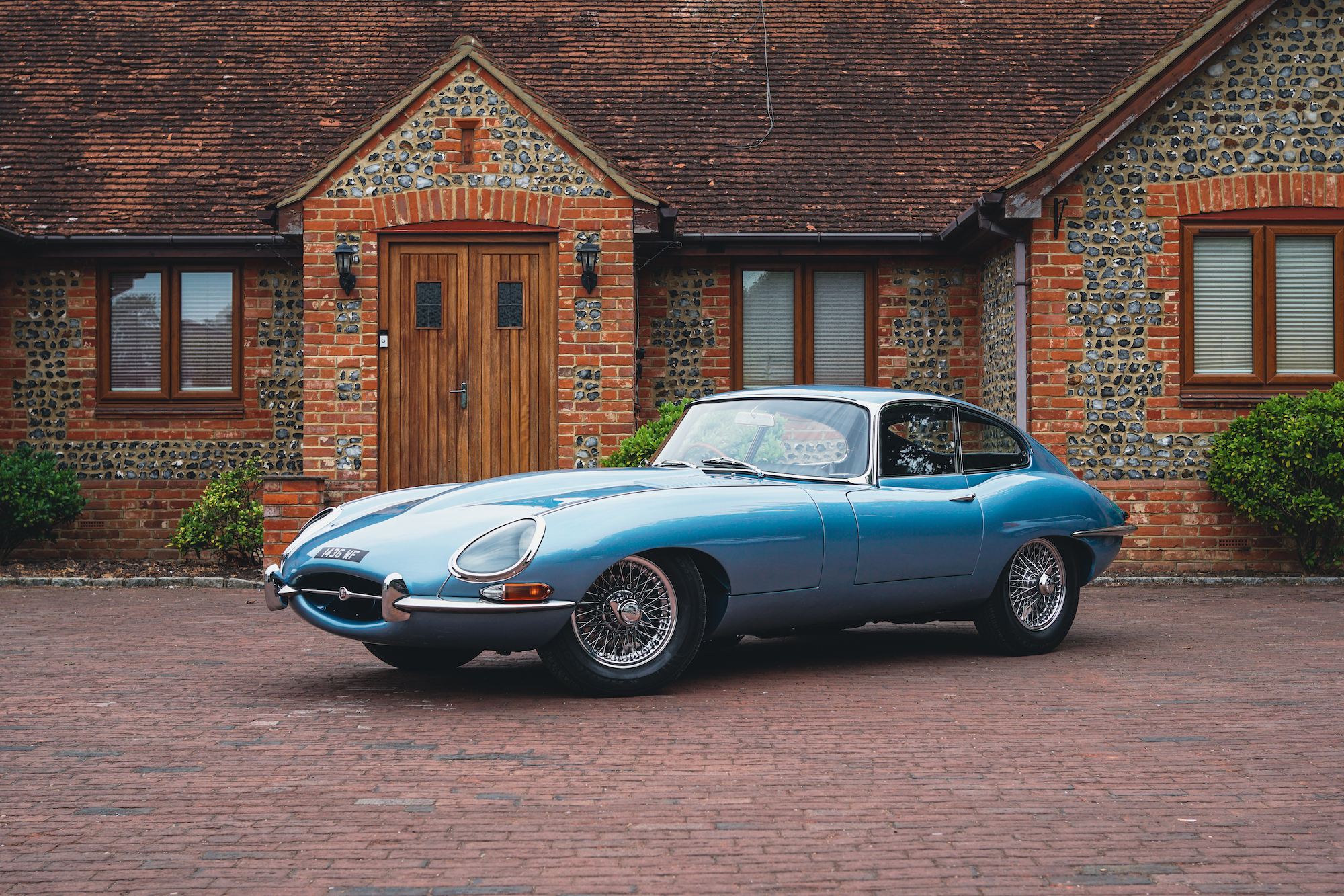 1961 JAGUAR E-TYPE SERIES 1 'FLAT FLOOR' 3.8 FHC