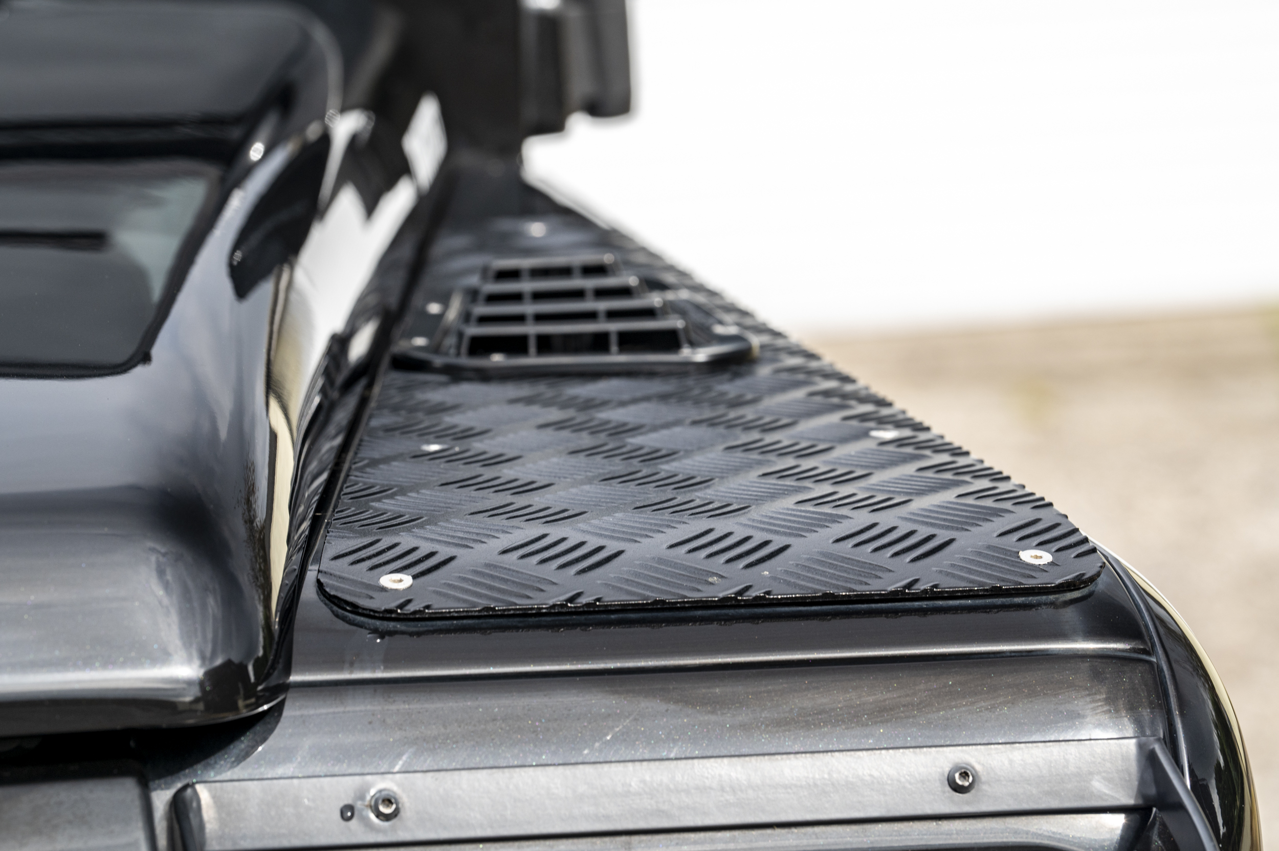 2012 LAND ROVER DEFENDER 90 XS 'TWISTED'