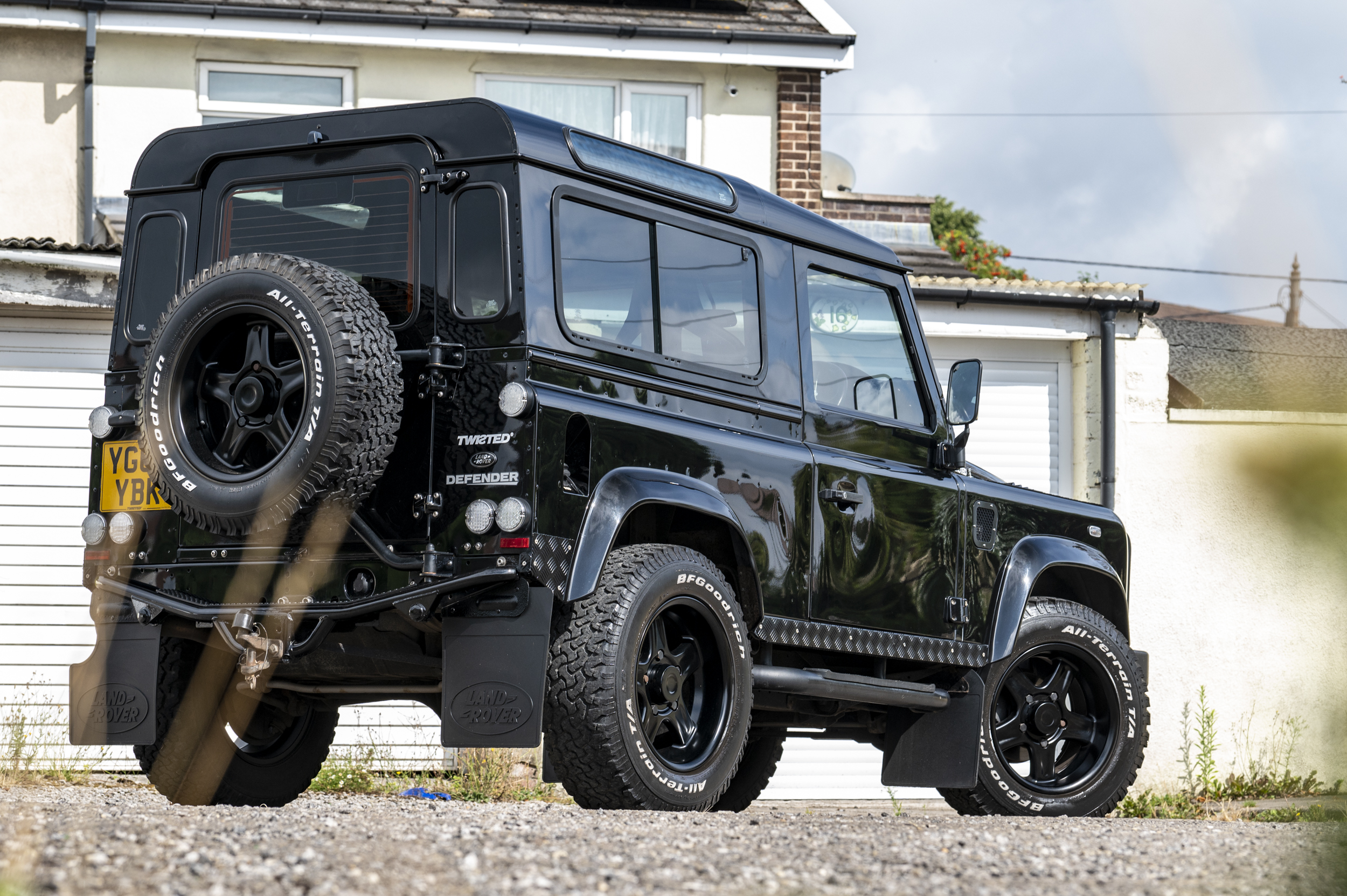 2012 LAND ROVER DEFENDER 90 XS 'TWISTED'